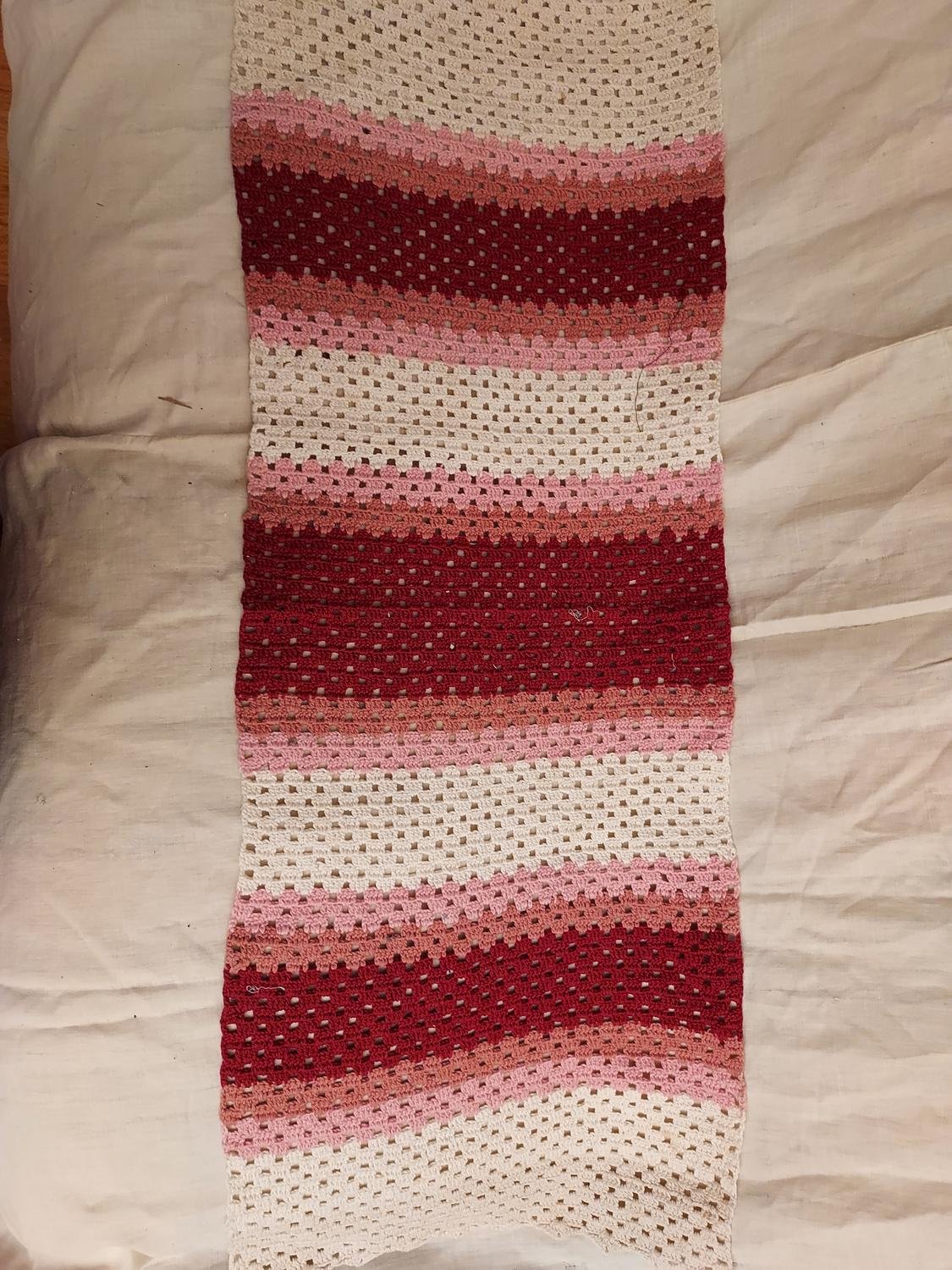 LÖPARE virkad RANDIG 70-tal 35x87 cm ! | Köp på Tradera (629727937)