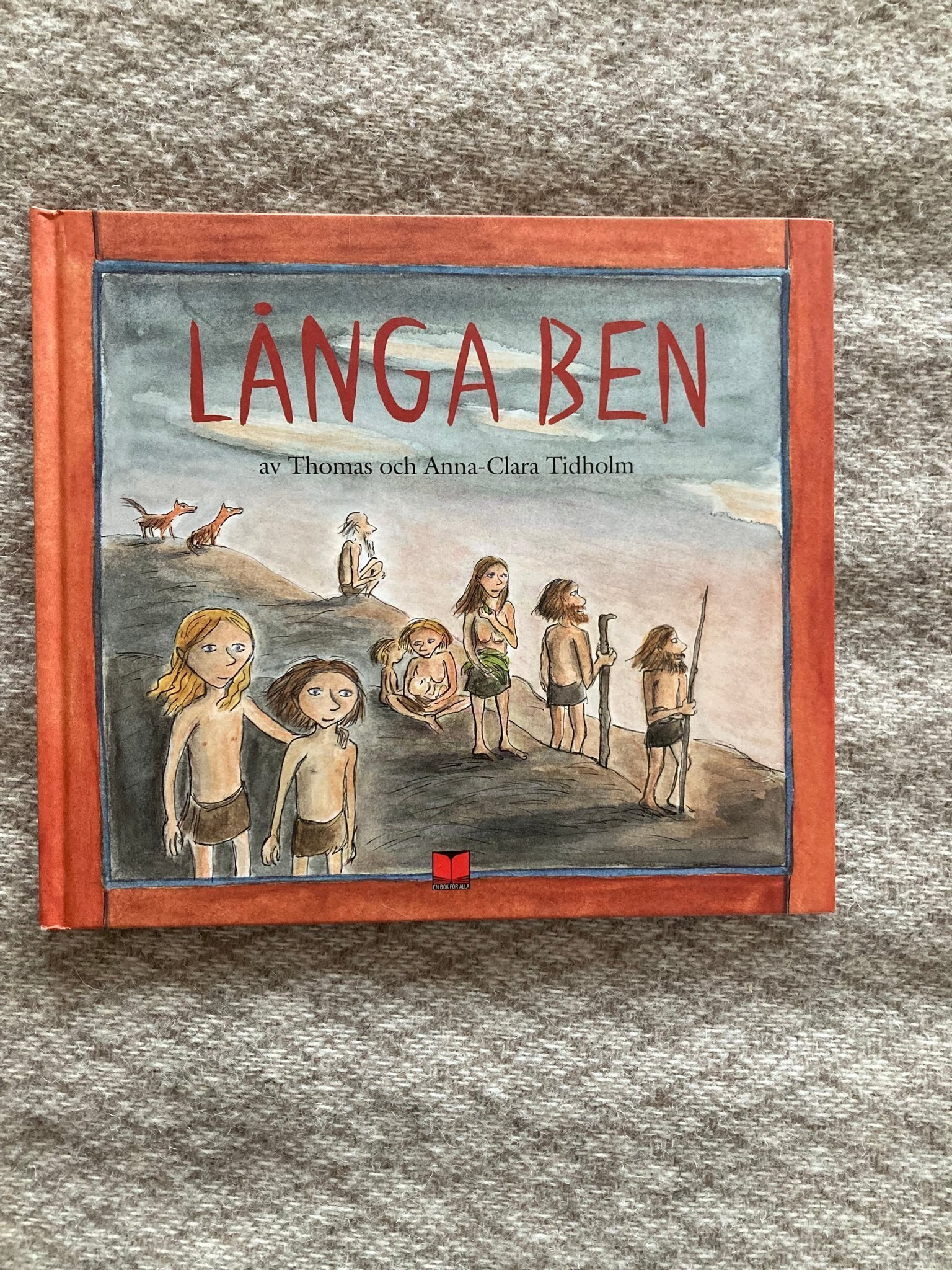 Se produkter som liknar Långa ben av Thomas och Anna-.. på Tradera ...