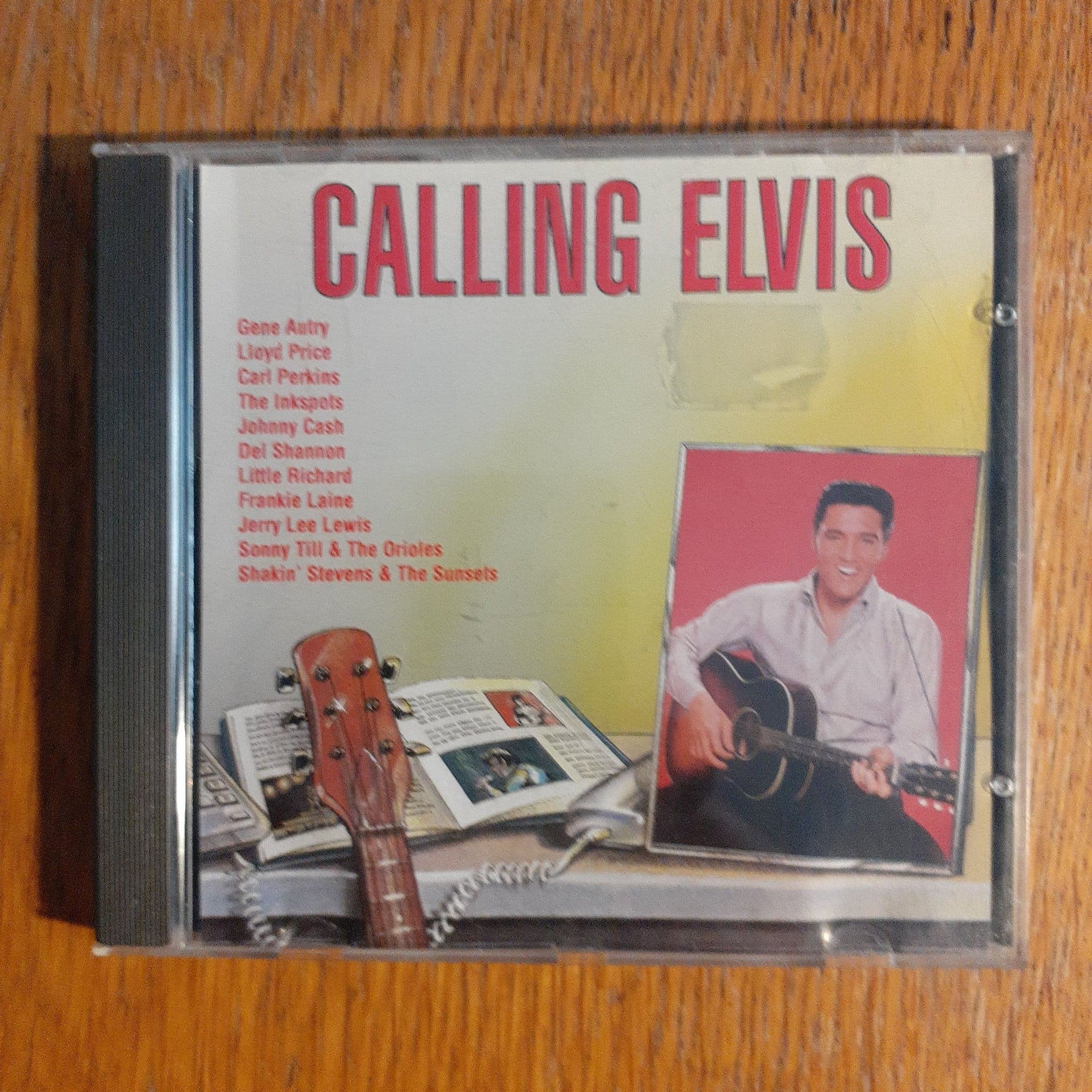Se produkter som liknar Calling Elvis - Samlingsalbum.. på Tradera ...