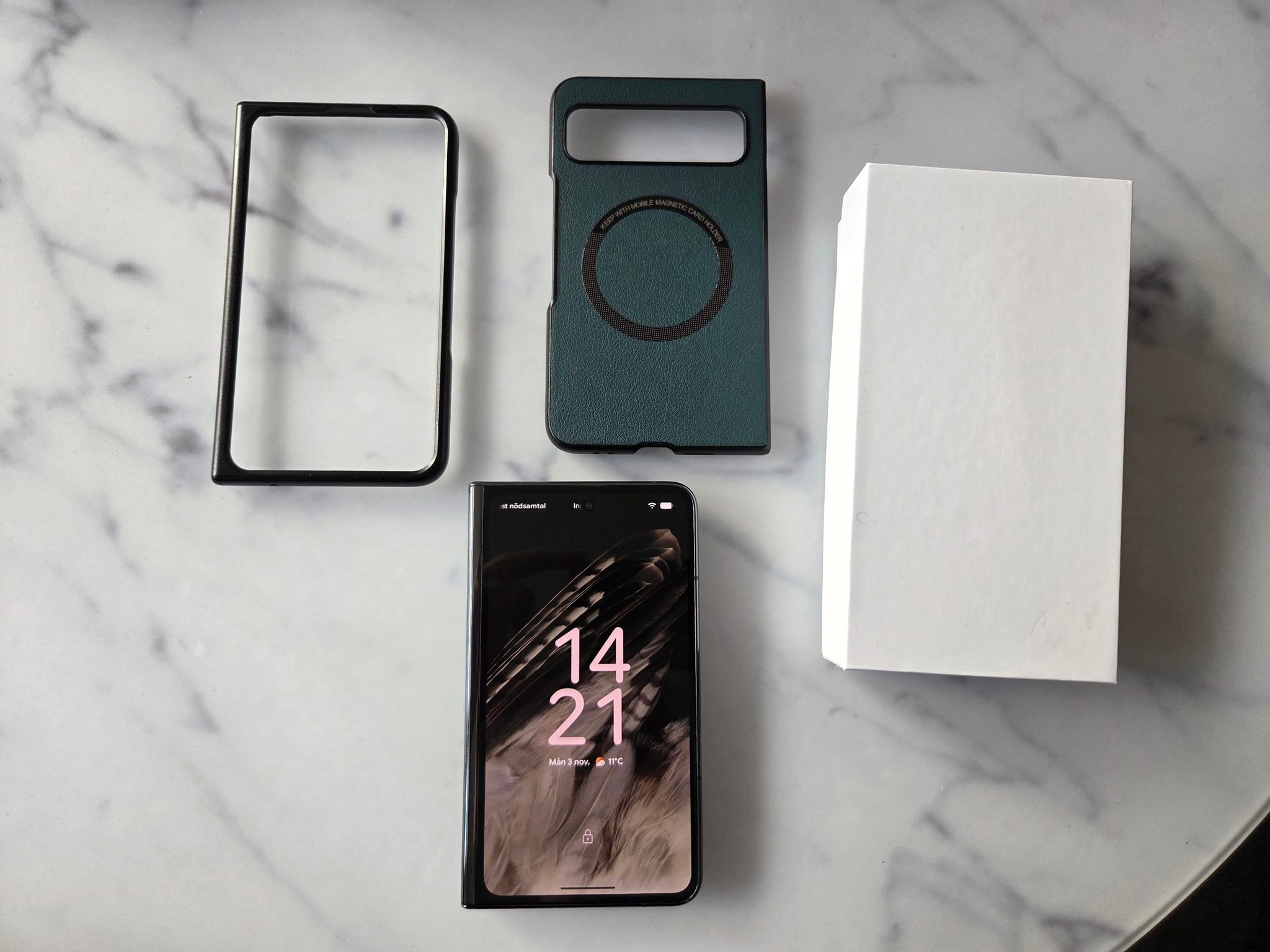 Google Pixel Fold | Köp på Tradera (702693308)