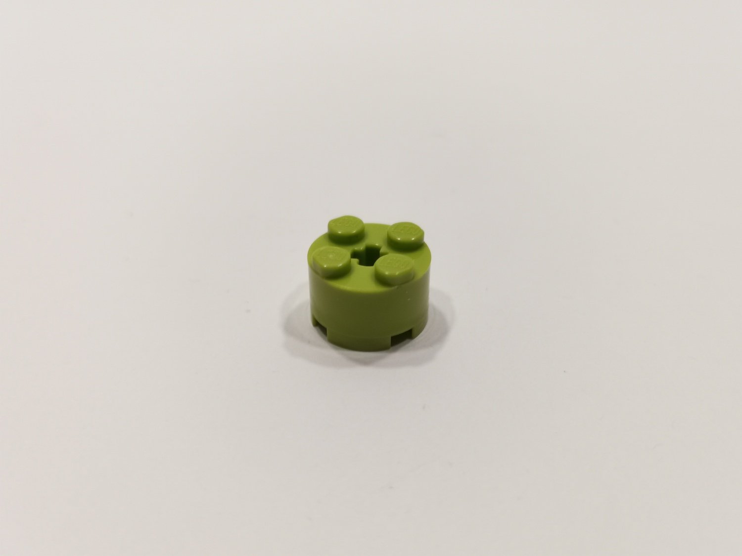 Se produkter som liknar Lego - rund - brick - 2x2 - p.. på Tradera ...