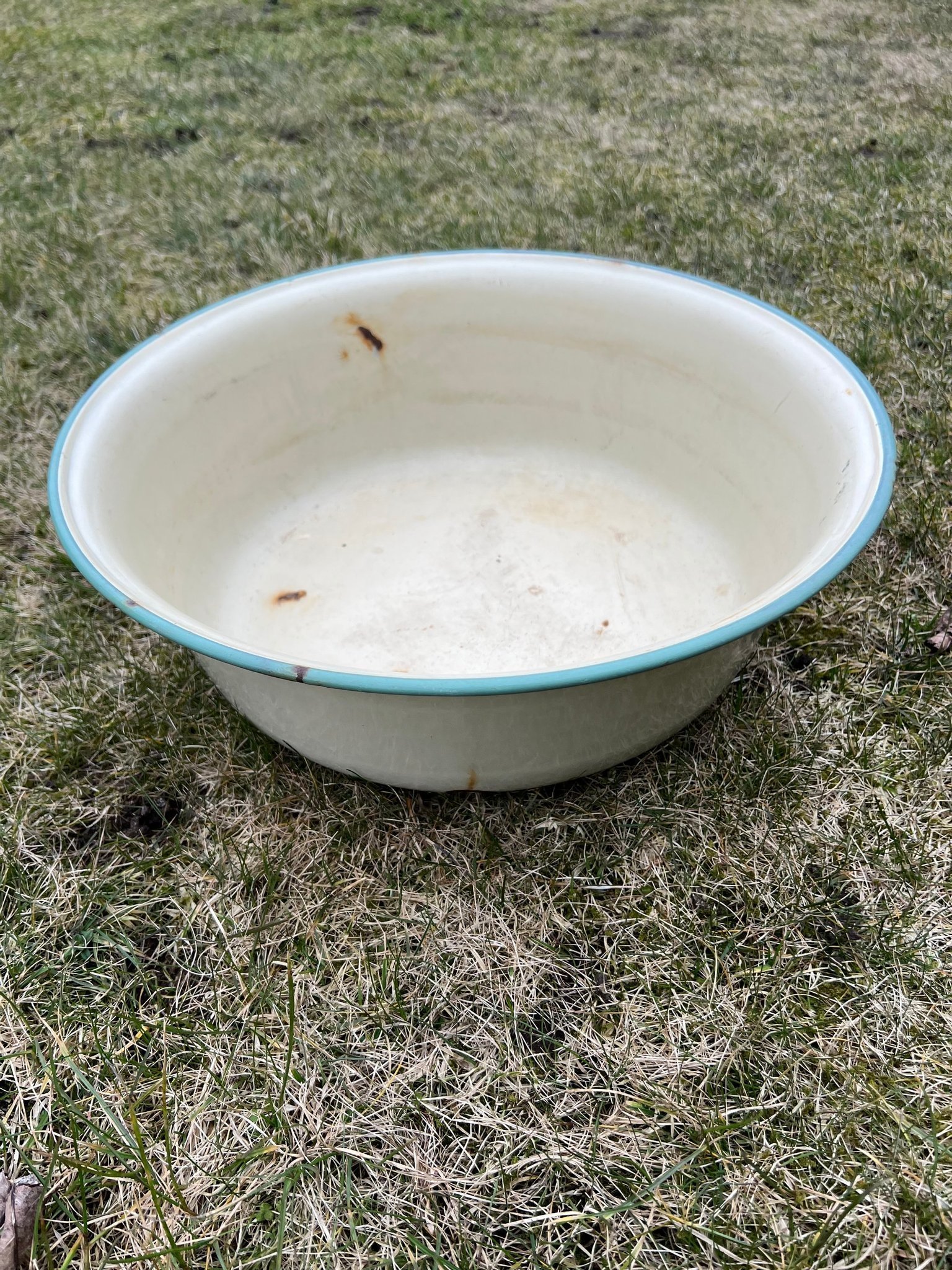 Fin gammal EMALJERAD BALJA från KOCK.. | Köp från hento på Tradera ...