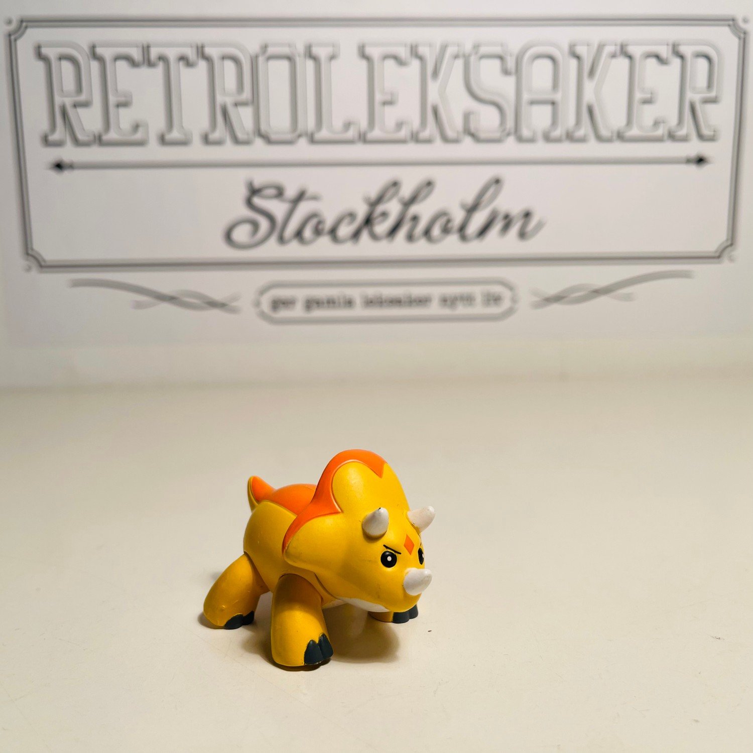 Sega Dinosaur King - Chomp. .. | Köp från Retroleksaker på Tradera ...