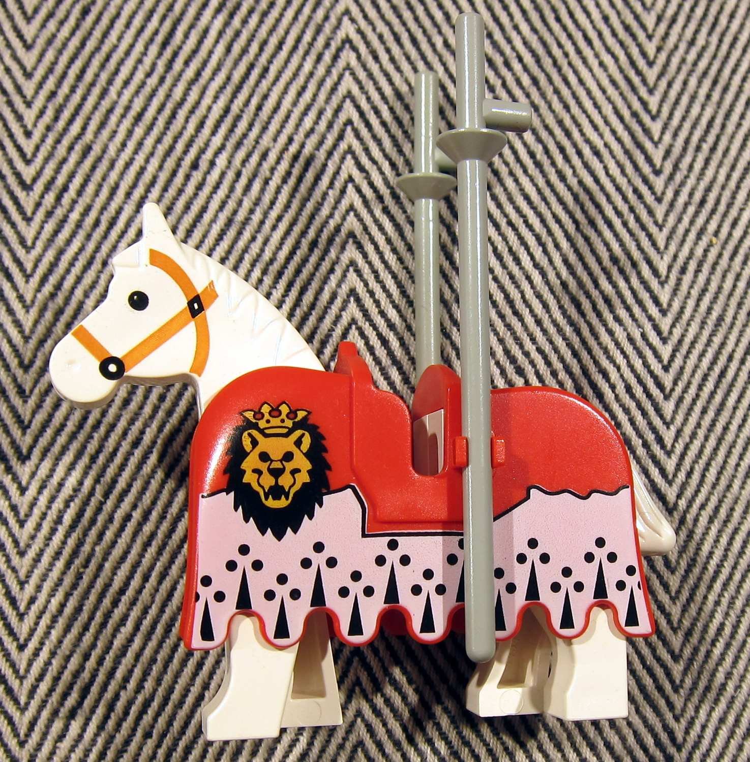 Se produkter som liknar LEGO Häst vit Riddare Castle .. på Tradera ...