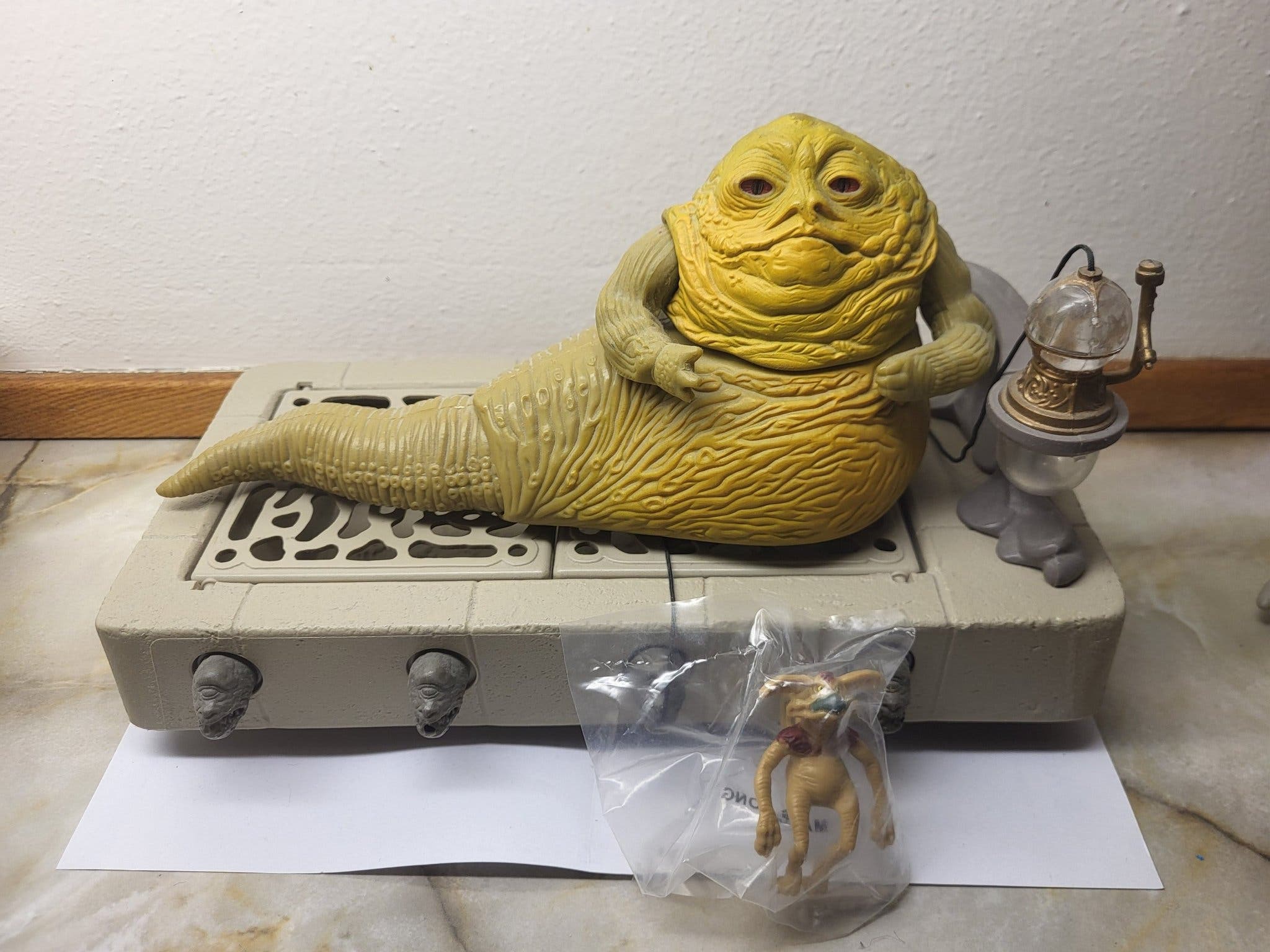 Se produkter som liknar Vintage star wars Jabba the H.. på Tradera ...