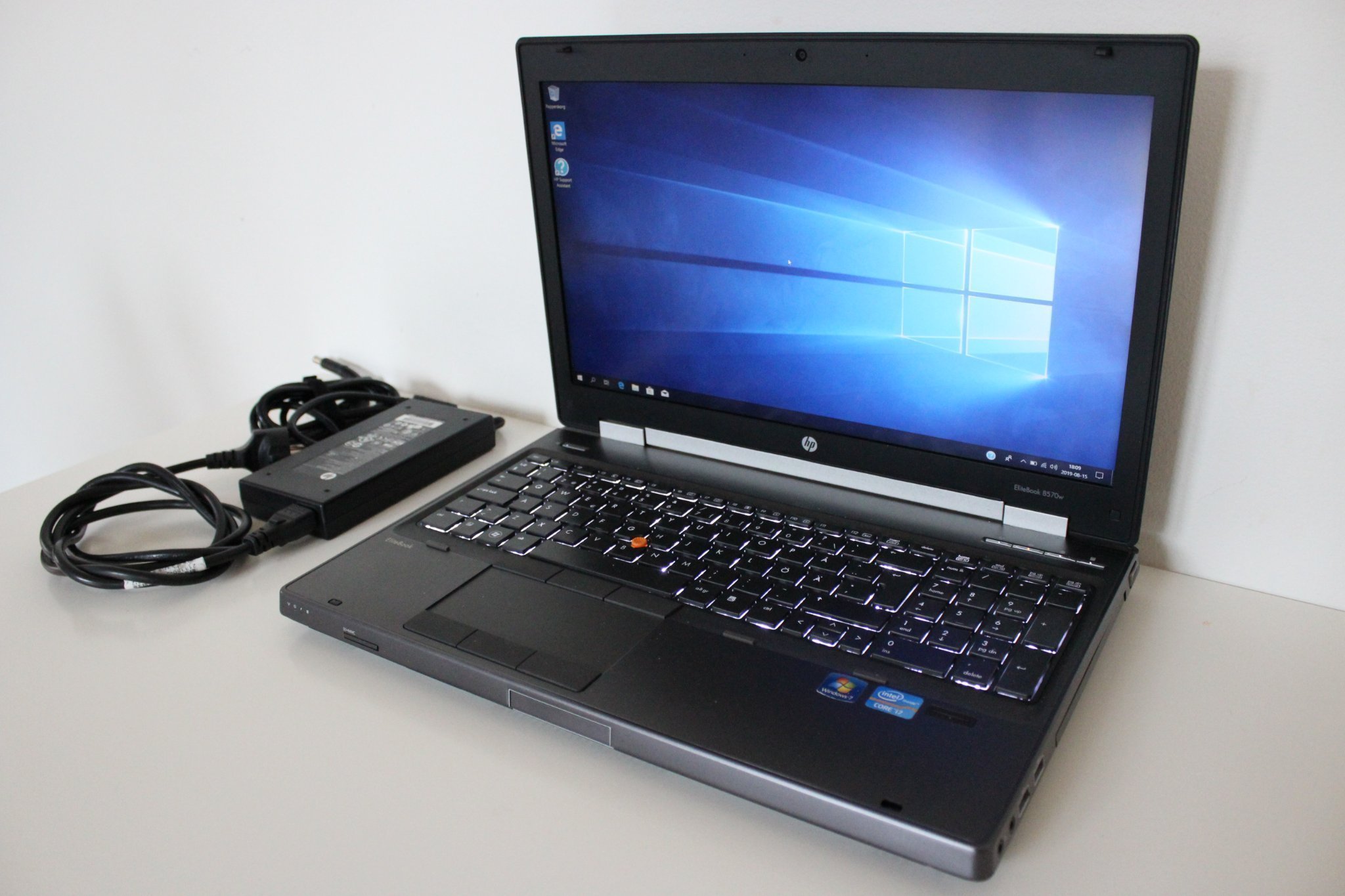 HP EliteBook 8570W - Core i7 3740QM / 24GB DDR3.. (368159414) ᐈ Köp på ...