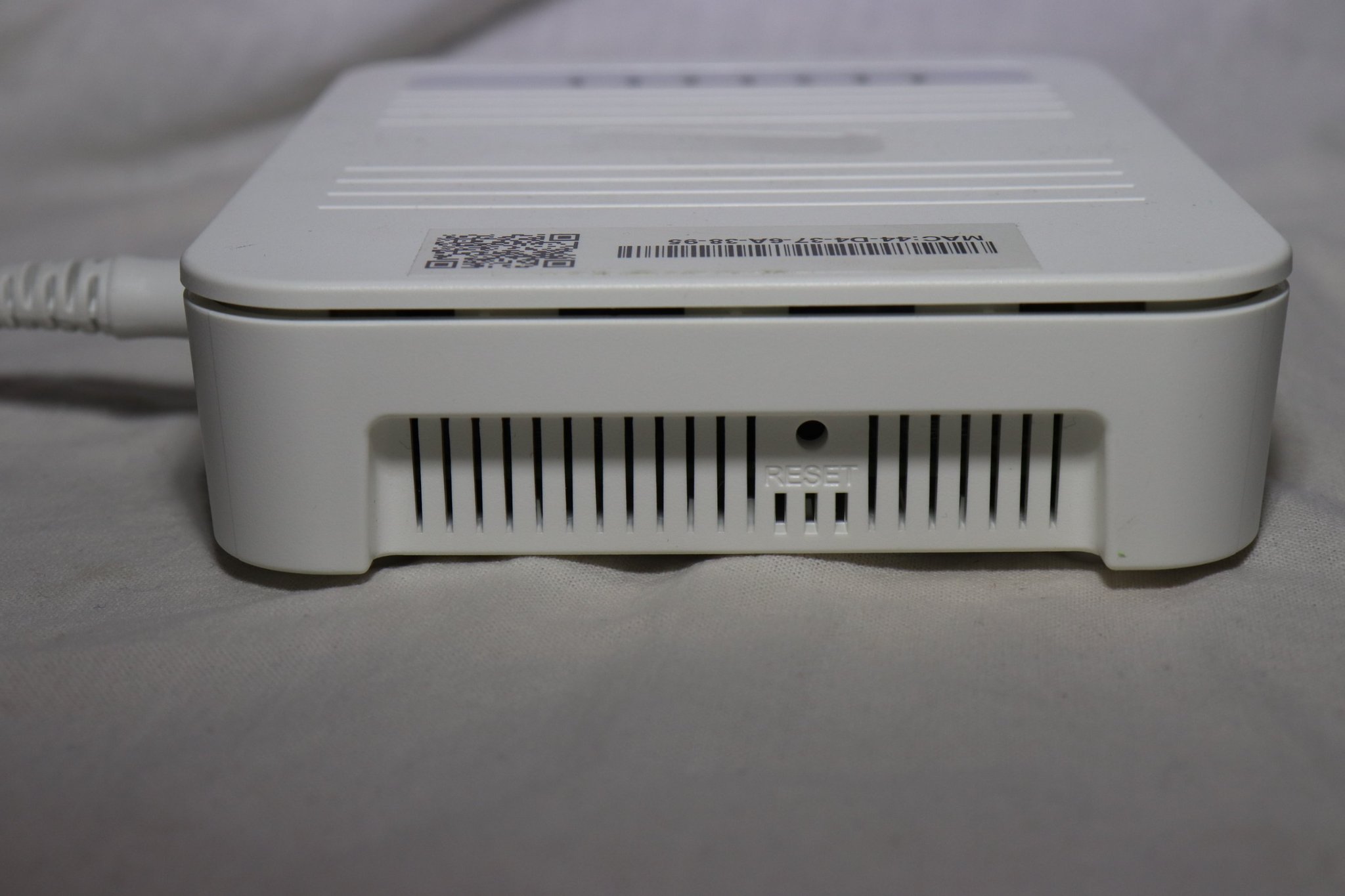 Se produkter som liknar Inteno XG6846-R1 CPE-switch f.. på Tradera ...