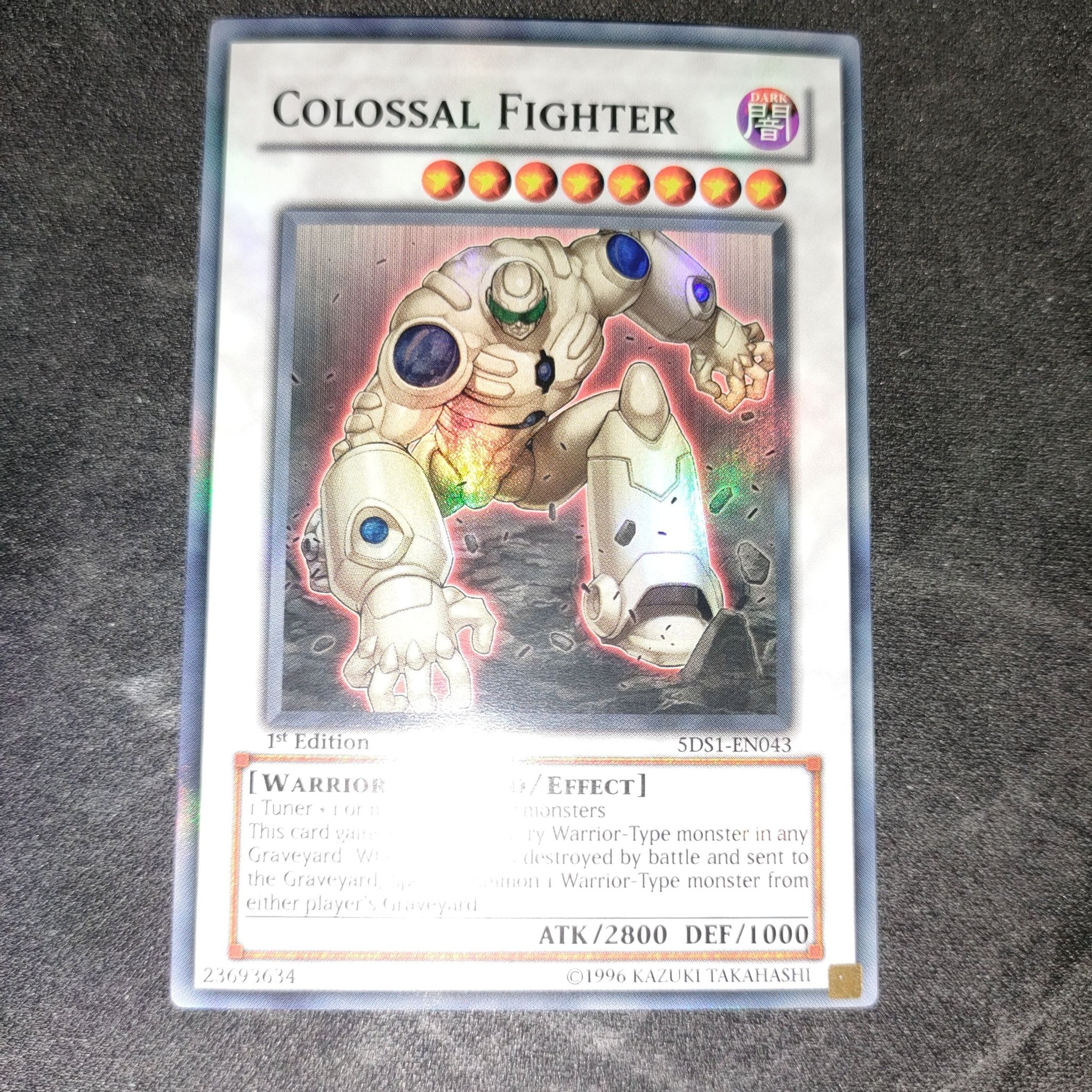 Colossal Fighter - Yu-Gi-Oh! Kort | Köp på Tradera (695427247)