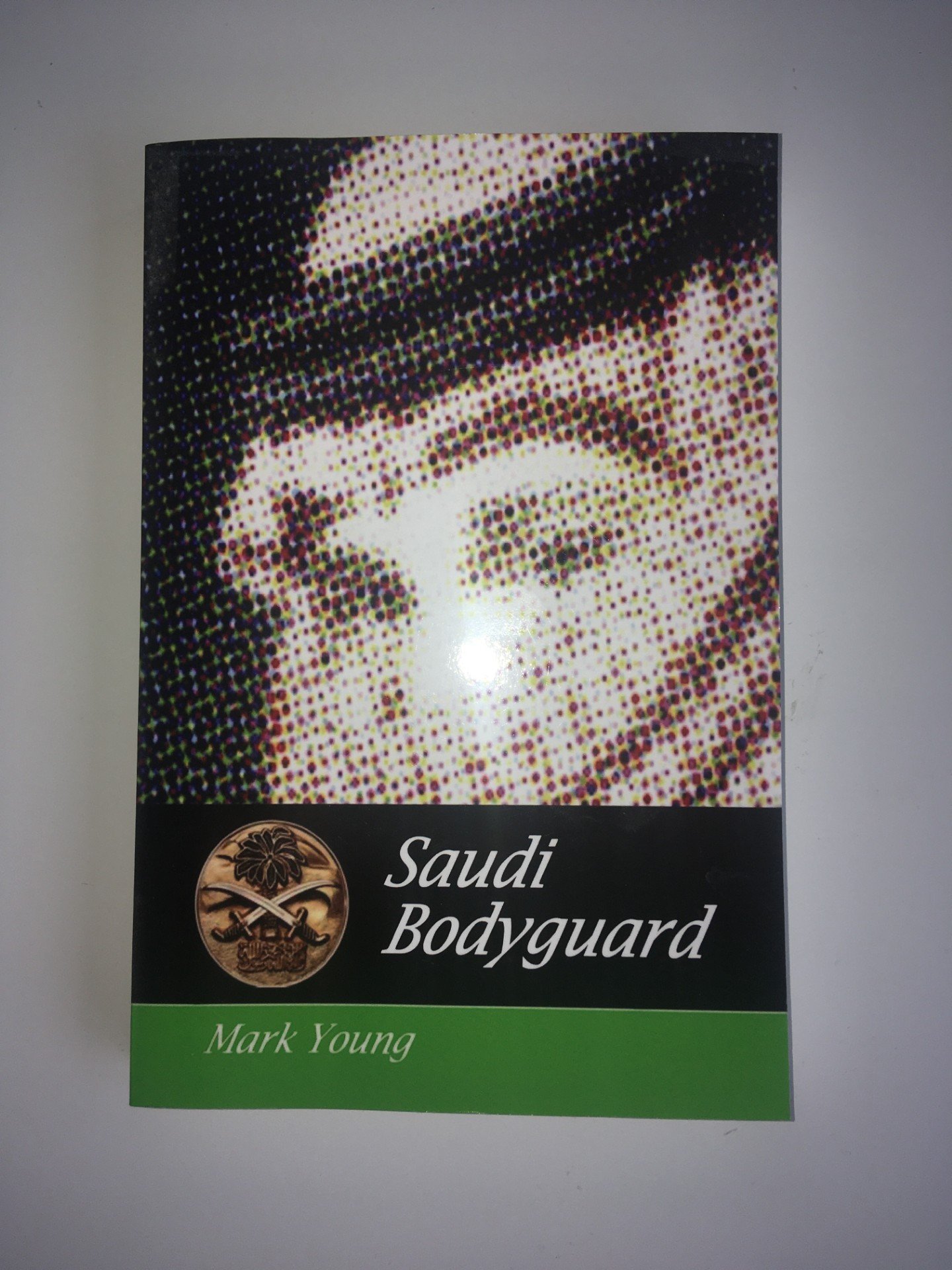 Saudi Bodyguard - Mark Young om yrket Livvakt C.. | Köp på Tradera ...