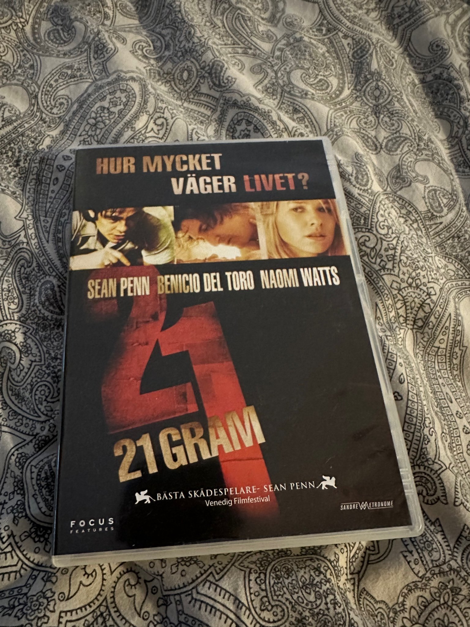 Se produkter som liknar 21 Gram DVD Sean Penn Benicio.. på Tradera ...