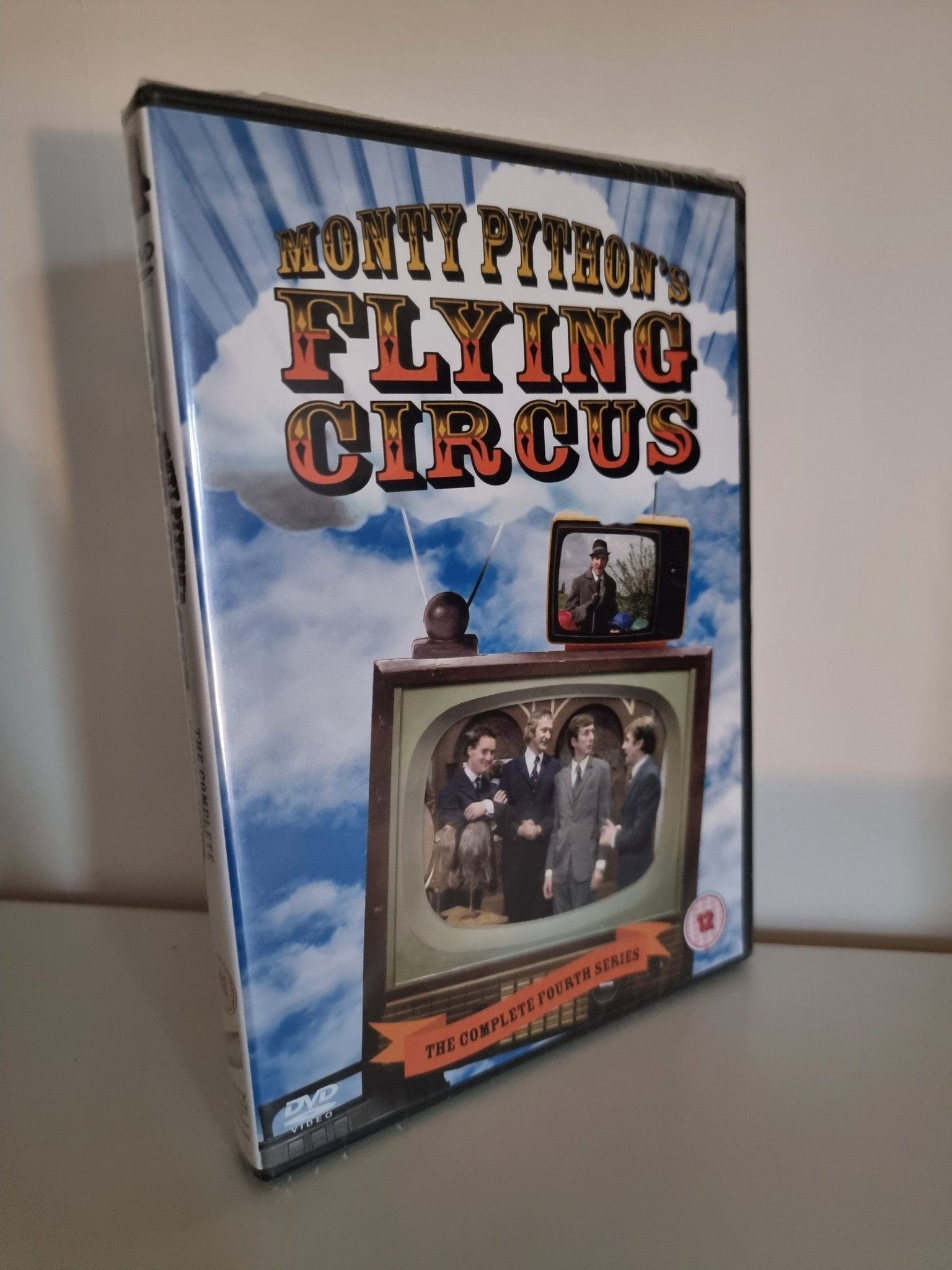Monty Python's Flying Circus.. | Köp från dvdlimited-se på Tradera ...