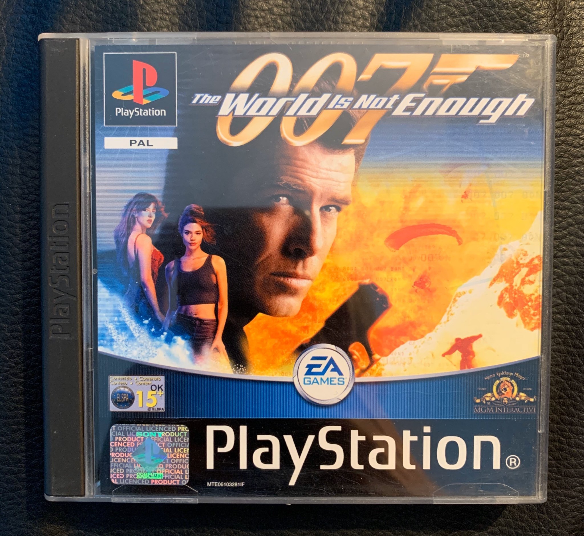James Bond 007 The World Is Not Enough PlayStat.. (411016732) ᐈ Köp på Tradera