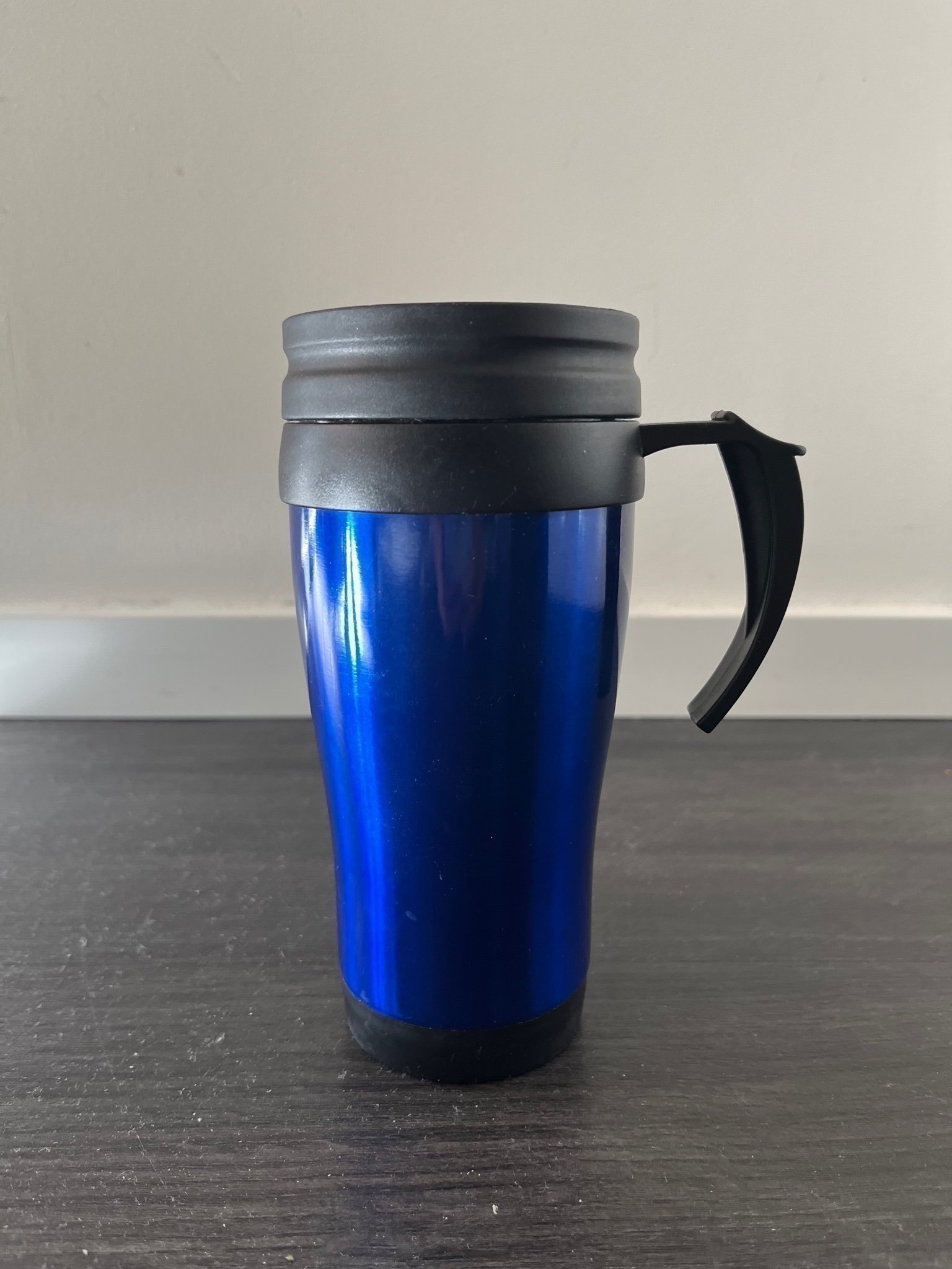 Blå termosmugg med handtag | Köp på Tradera (708442951)