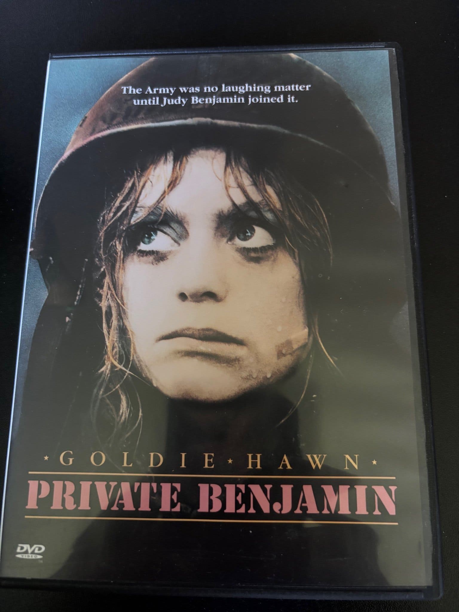Private Benjamin DVD - Tjejen som gjorde lumpen | Köp på Tradera ...