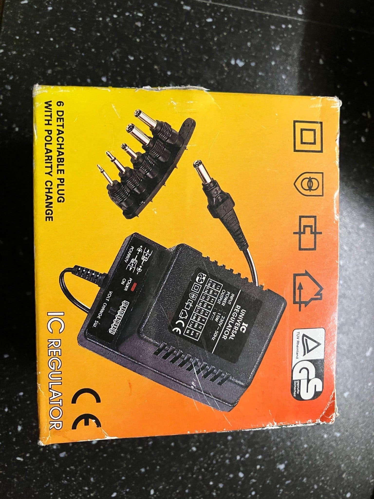 Se produkter som liknar IC Universal Regulator MW650GS på Tradera ...