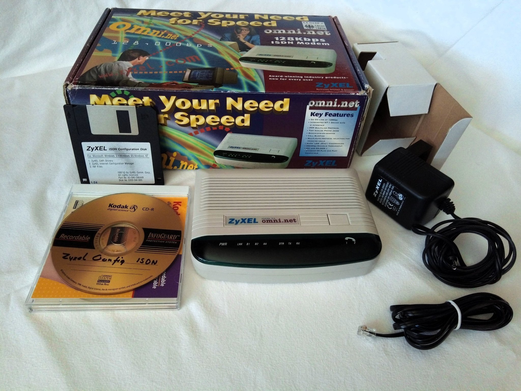 Se produkter som liknar ISDN Modem Zyxel Omni.net PLU.. på Tradera ...