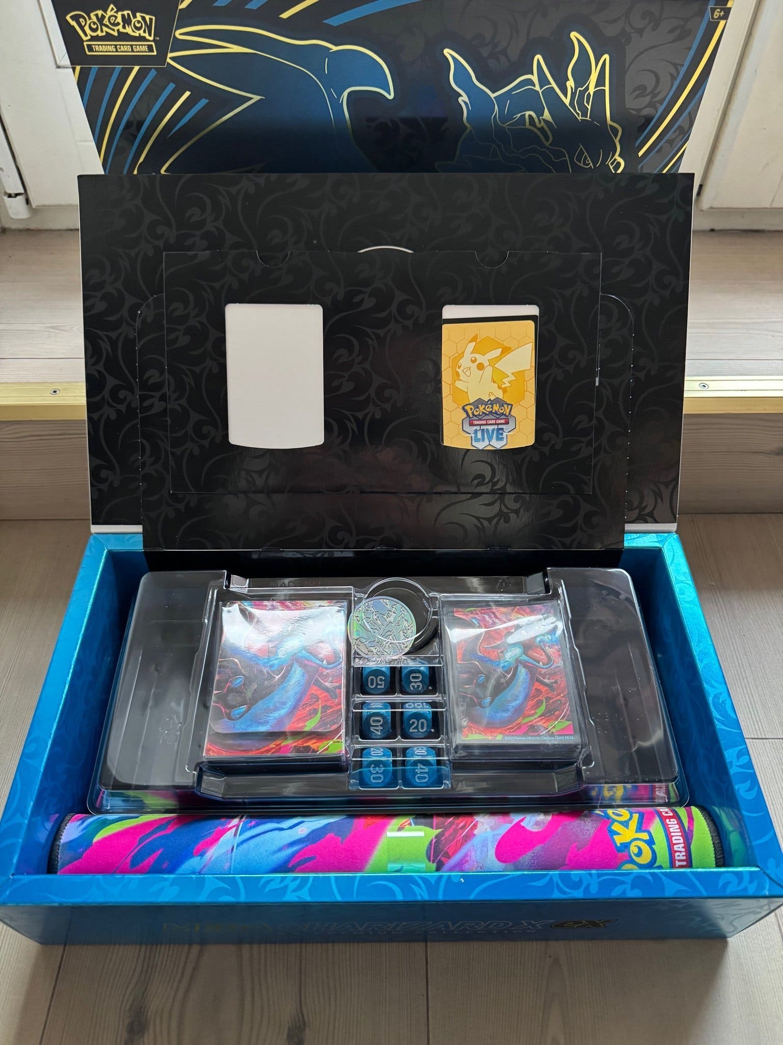 Pokémon Mega Charizard UPC utan packs och promo.. | Köp på Tradera ...