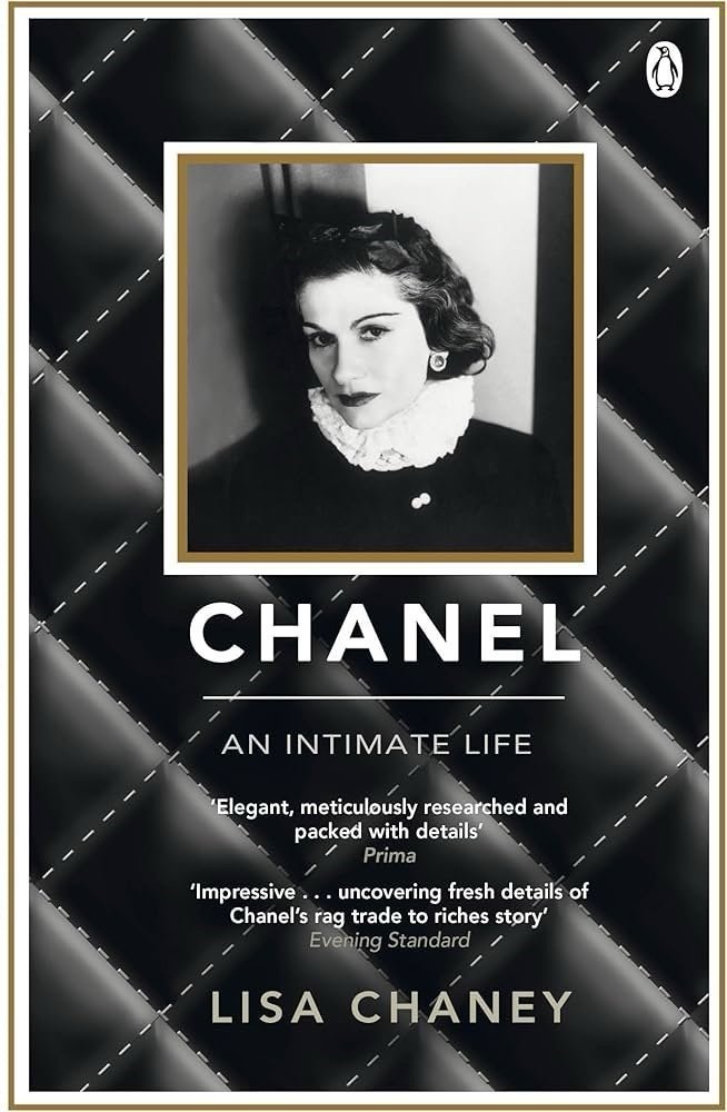 Chanel: An Intimate Life av Lisa Chaney (2002) | Köp på Tradera (637582343)