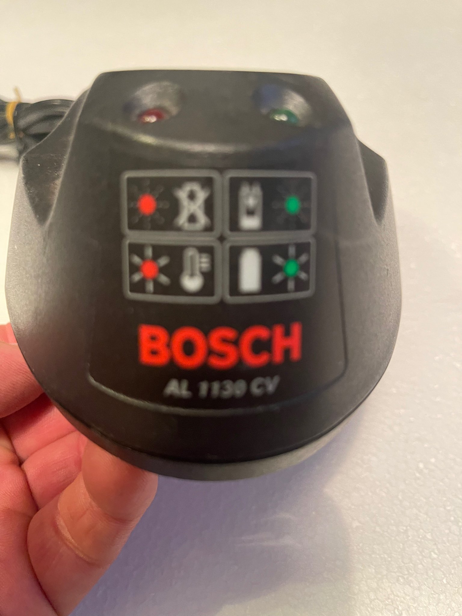 Bosch Batteriladdare AL 1130 CV | Köp på Tradera (569758816)