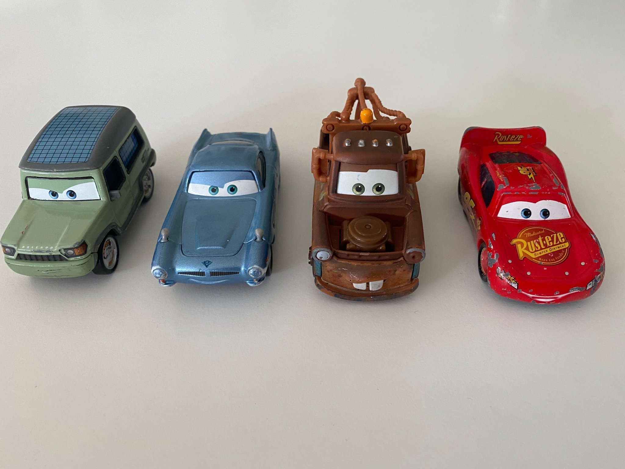 Cars / Bilar Disney Pixar / Bilar i metall / Leksaksbilar / Blixten Mcqueen