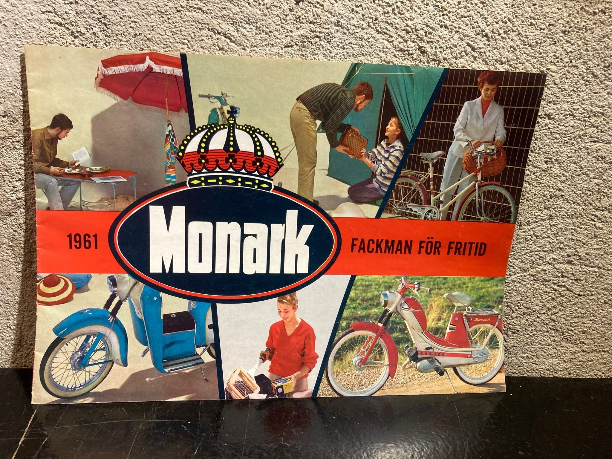 Se produkter som liknar 1961 MONARK MOPEDER CYKEL REK.. på Tradera ...