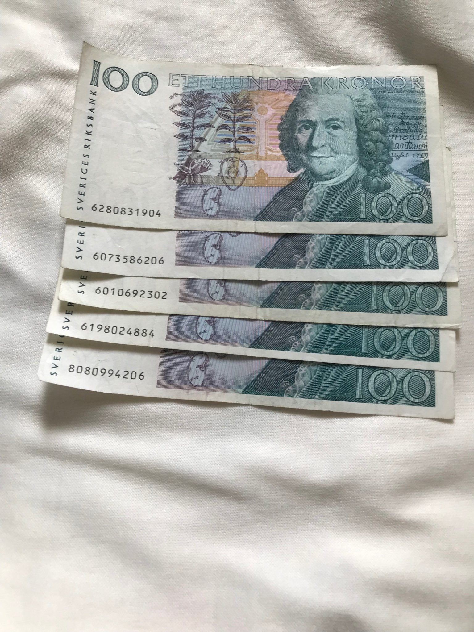 500 SEK svenska sedlar 100-lapp hundra lappar | Köp på Tradera (564130789)