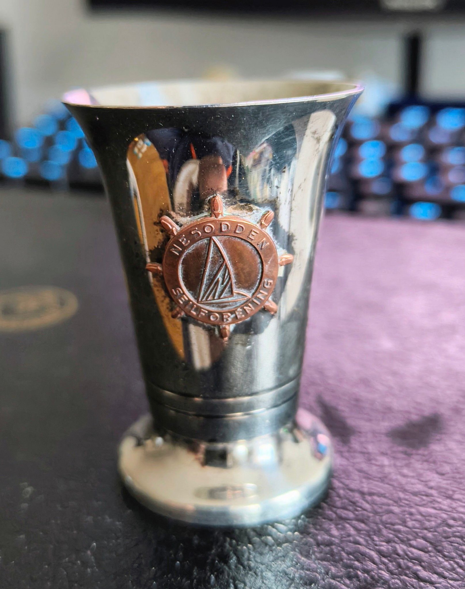 ÄLDRE NESODDEN SEILFORENING - NYSILVER / NS BÄG.. | Köp på Tradera (703029377)