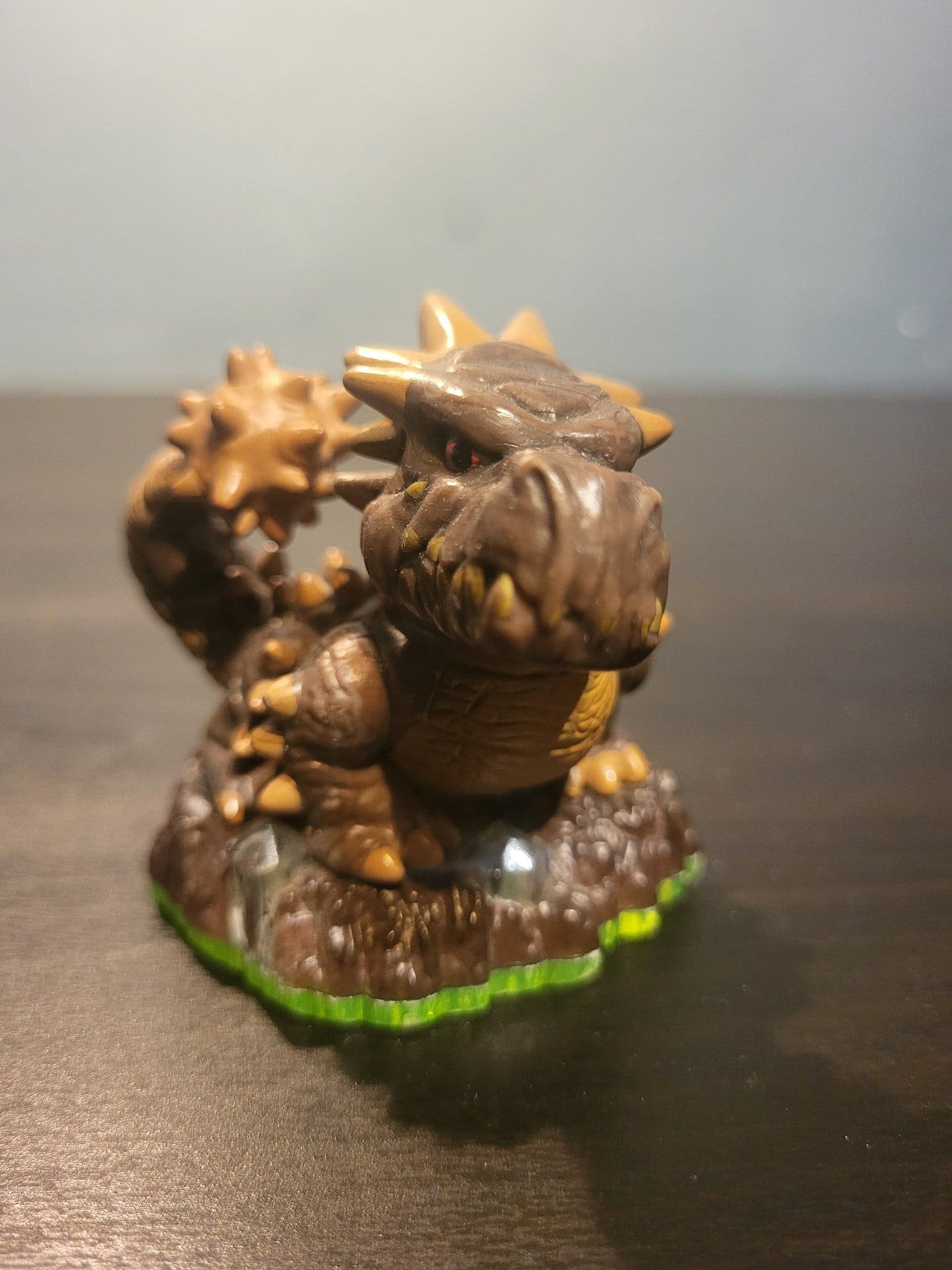 Se produkter som liknar Skylanders Bash - Spyro's Adv.. på Tradera ...