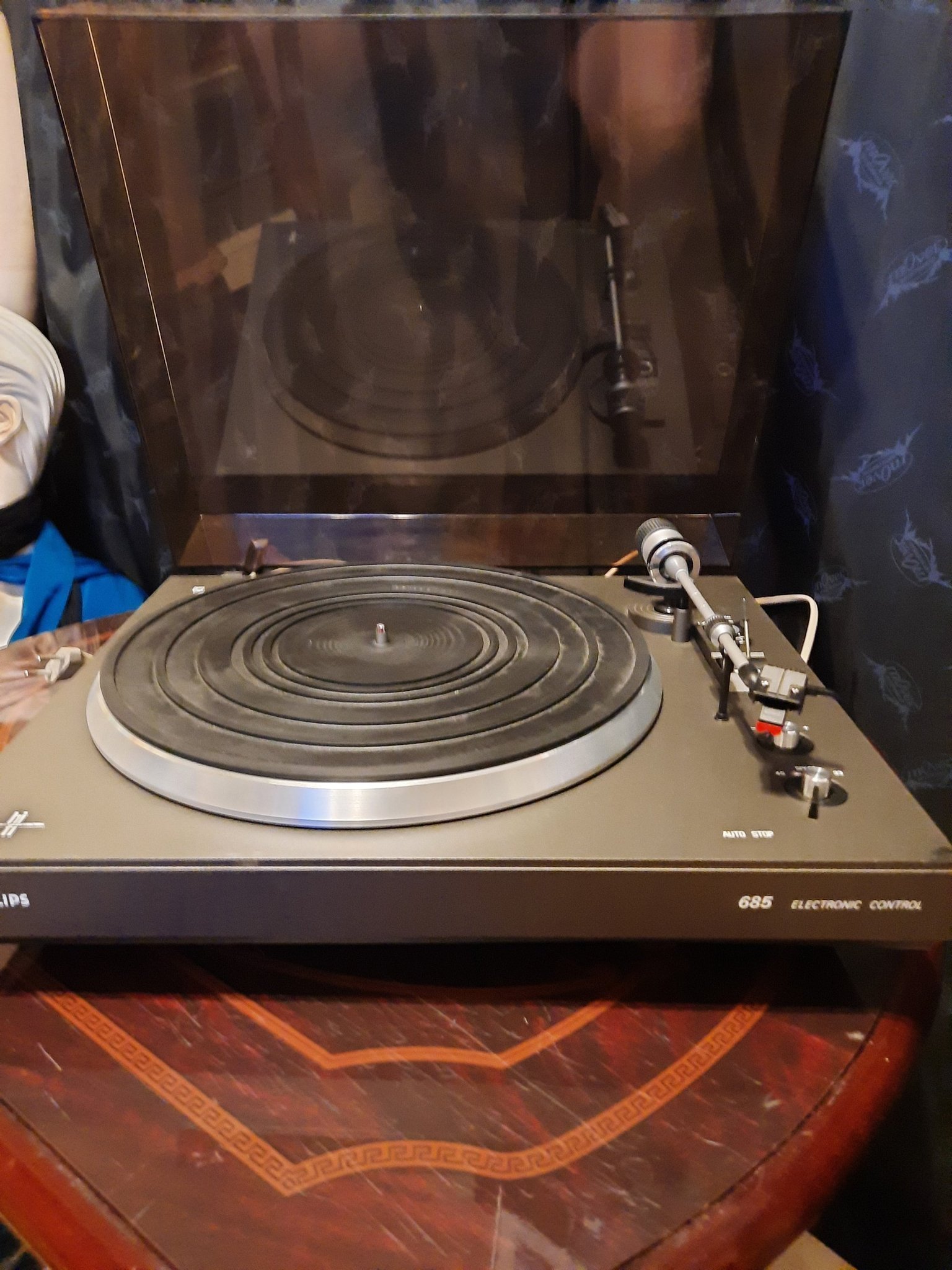 Philips 685 Electronic Control Skivspelare | Köp på Tradera (710332656)