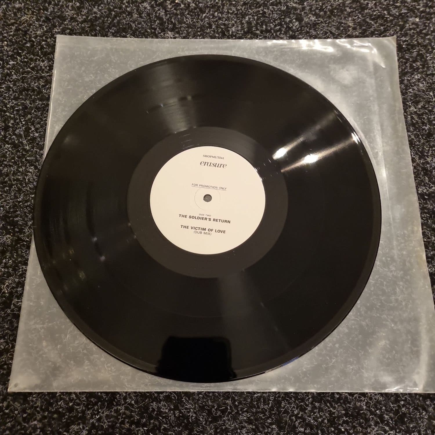 Erasure - Victim Of Love UK 12"Vinyl Promo | Köp på Tradera (693260150)