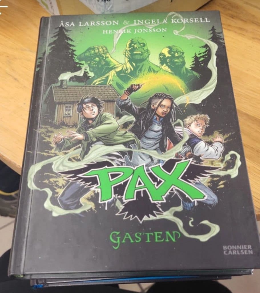Se produkter som liknar PAX Bokserie av Åsa Larsson &.. på Tradera ...