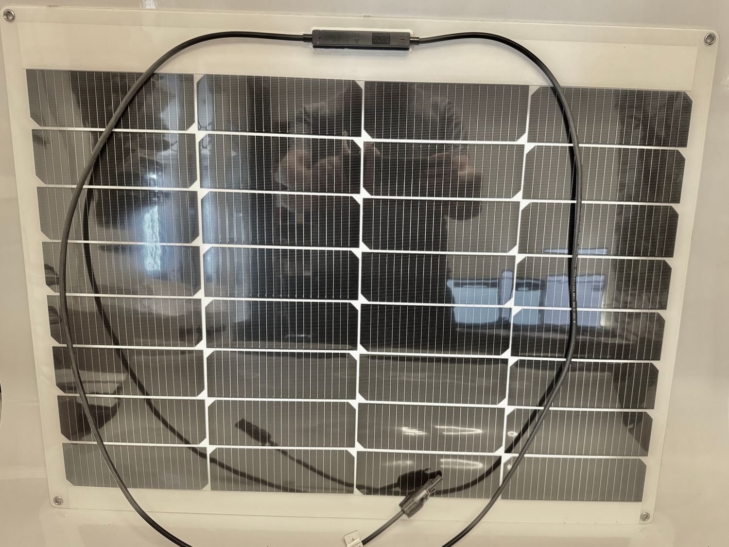 Se produkter som liknar Flexibel solcellspanel EEPV 5.. på Tradera ...