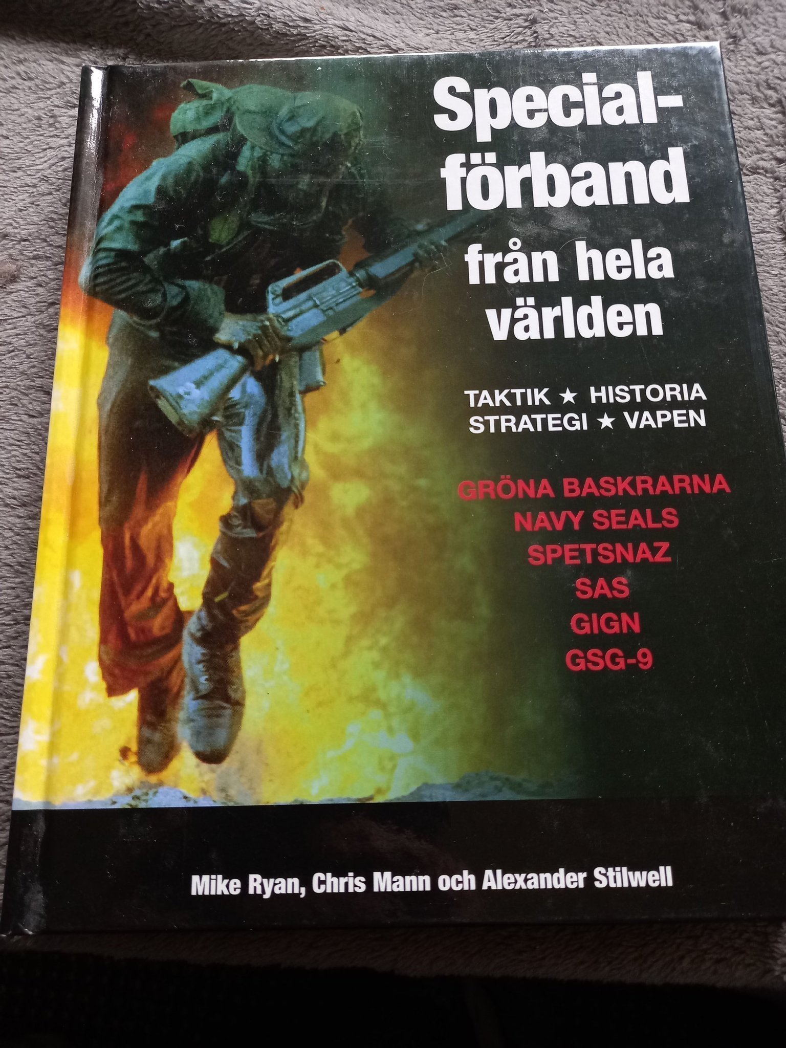 Specialförband från hela världen, Mike Ryan, Ch.. | Köp på Tradera ...