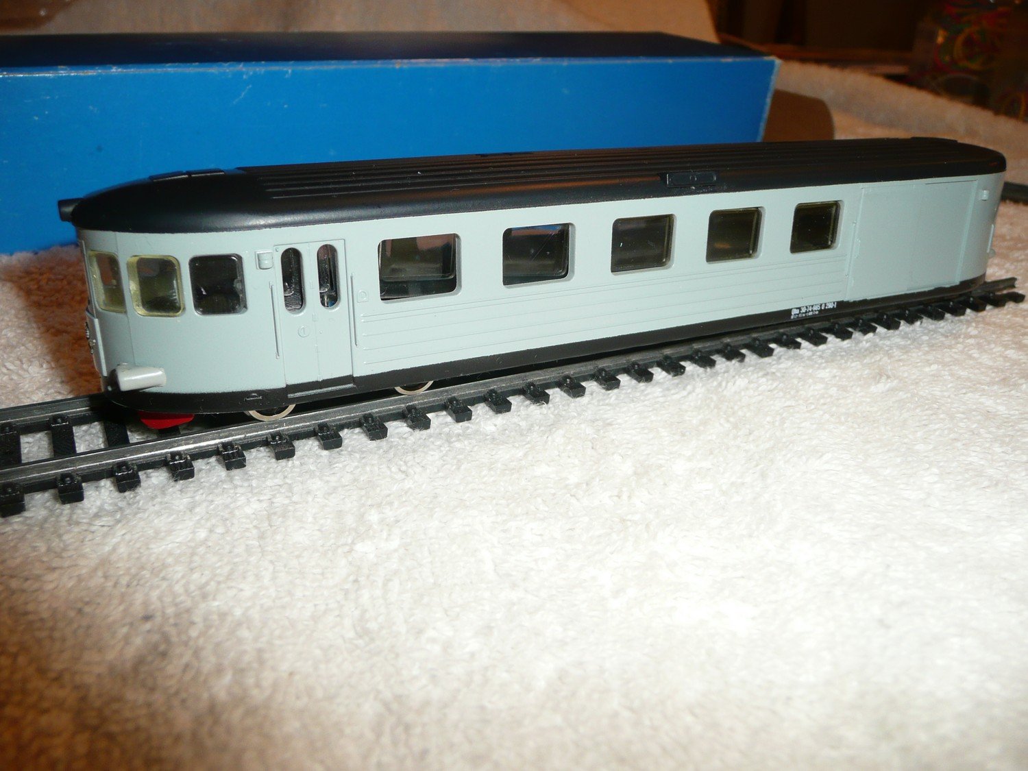 Se produkter som liknar Rälsbuss SJ litt Y6 utan motor på Tradera ...