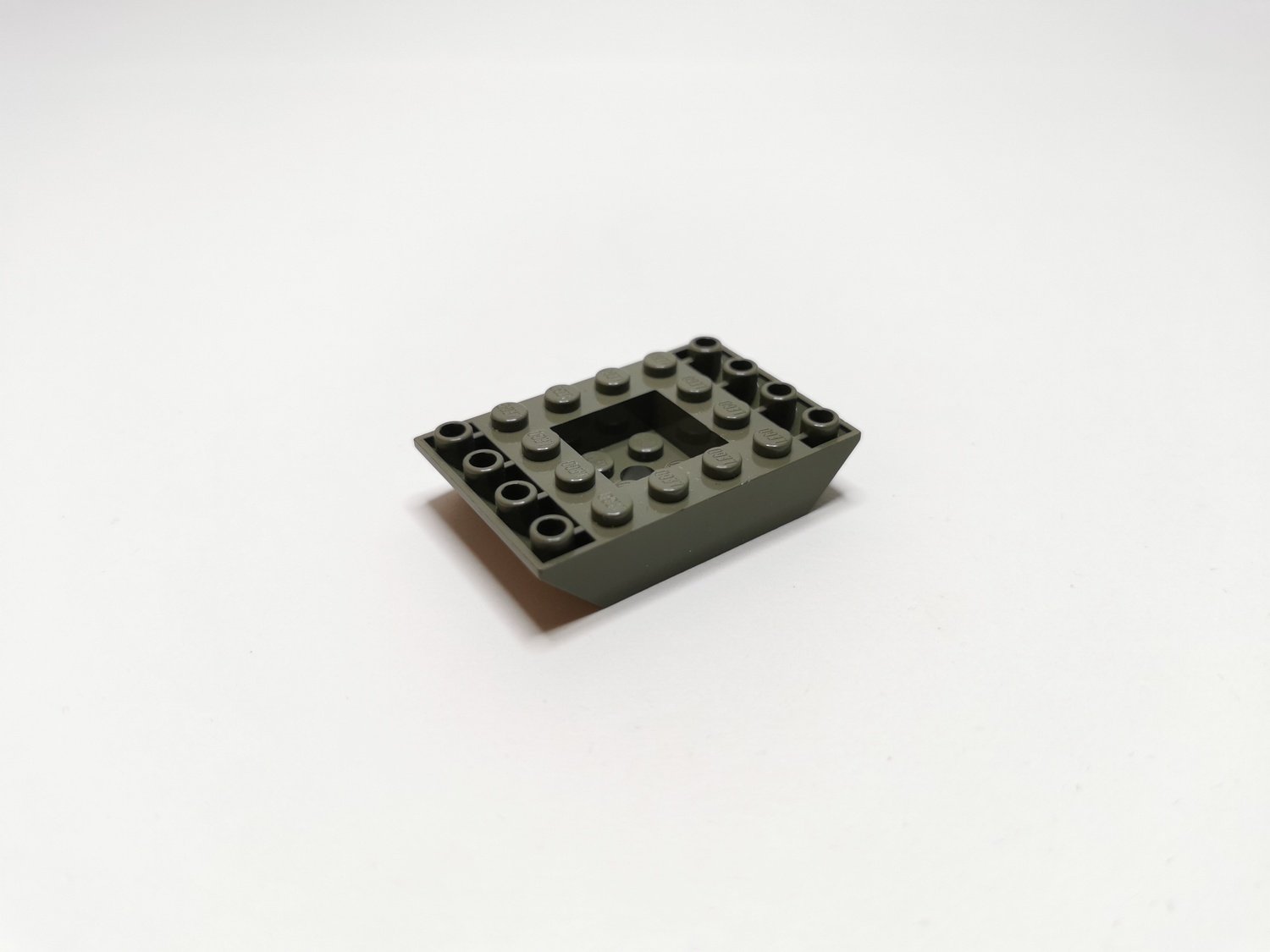 Se produkter som liknar Lego - brick - slope - invert.. på Tradera ...