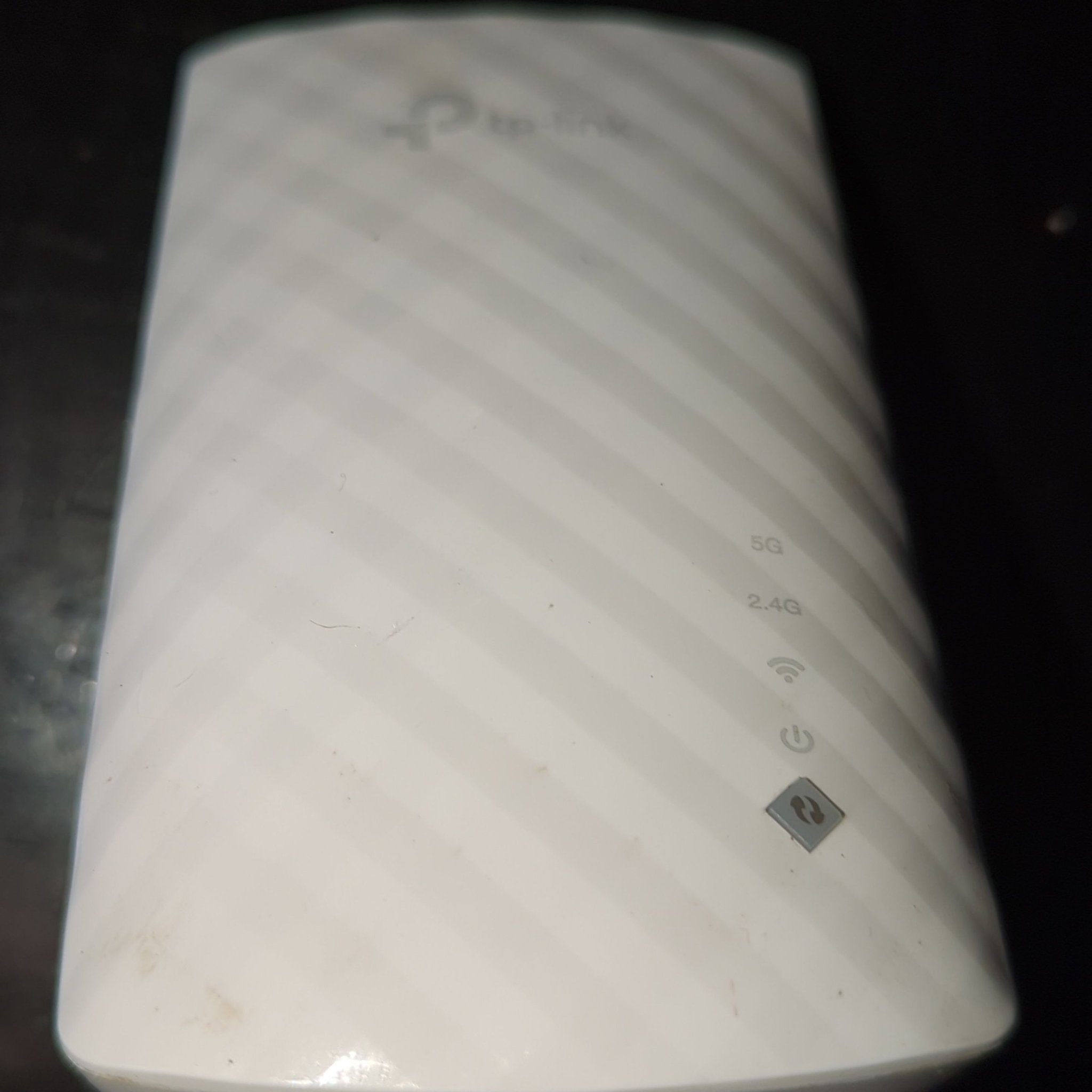 Se produkter som liknar TP-Link RE190 WiFi Range Exte.. på Tradera ...