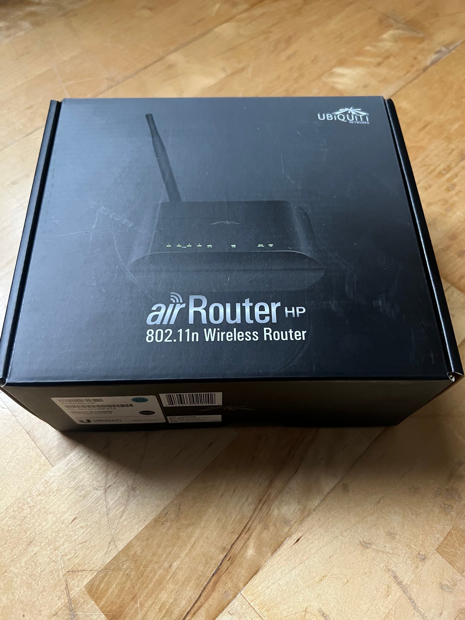Se produkter som liknar Ubiquiti Unifi airRouter HP 8.. på Tradera ...