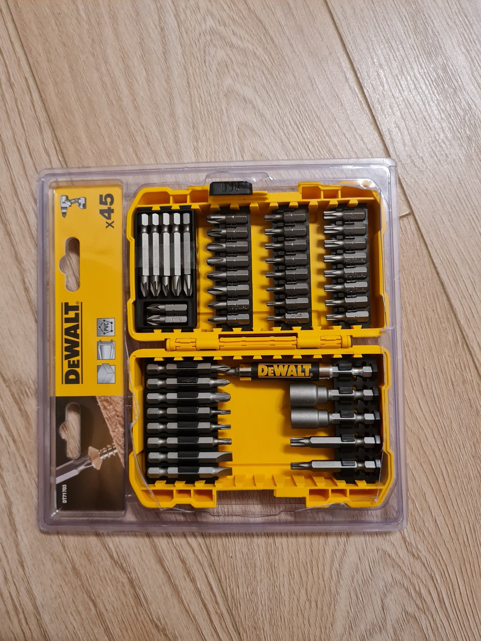 NY BITSSATS DEWALT 45 DELAR ÄVEN LÅNGA BITS VER.. (449317375) ᐈ Köp på ...