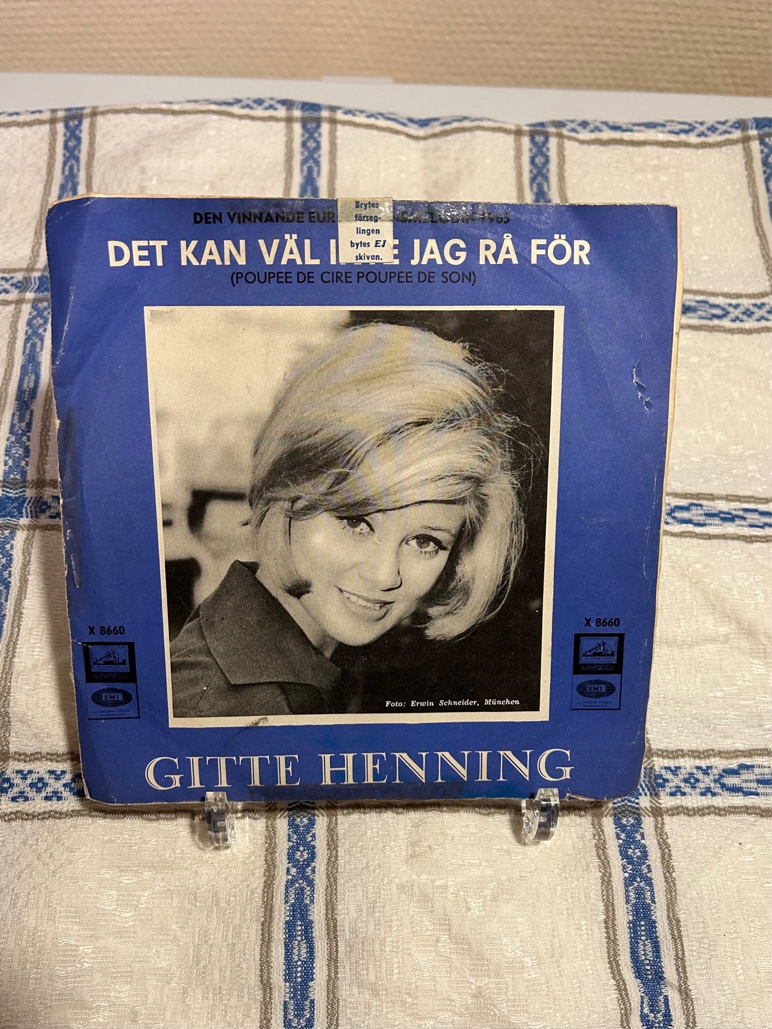 Se produkter som liknar Gitte Henning – Det Kan Väl I.. på Tradera ...