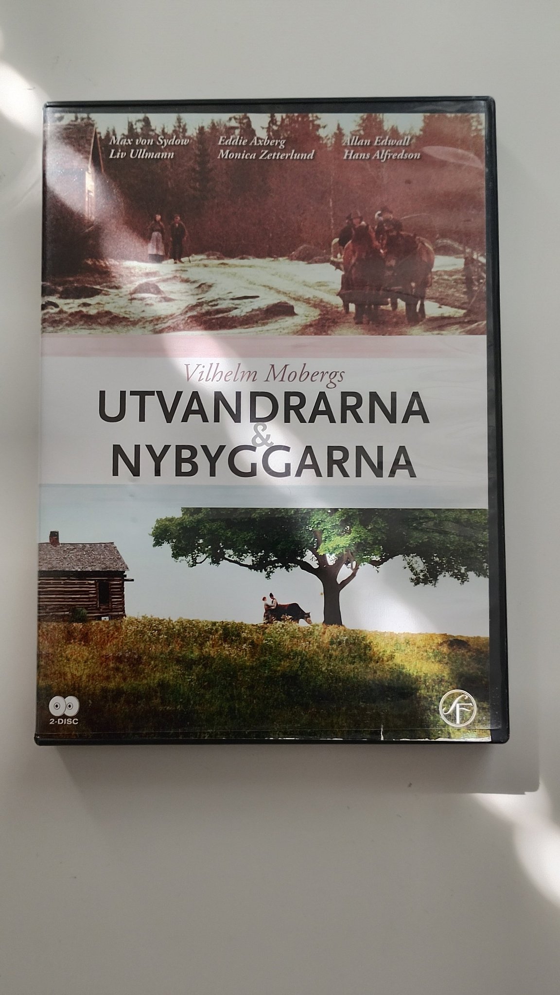 Se produkter som liknar Utvandrarna & Nybyggarna - DVD på Tradera (694119746)