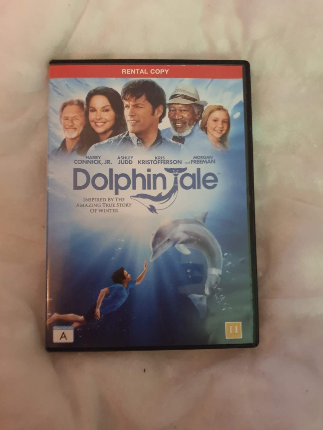 DVD-film: Dolphin tale | Köp från FilmgruppenSverige på Tradera (395563227)