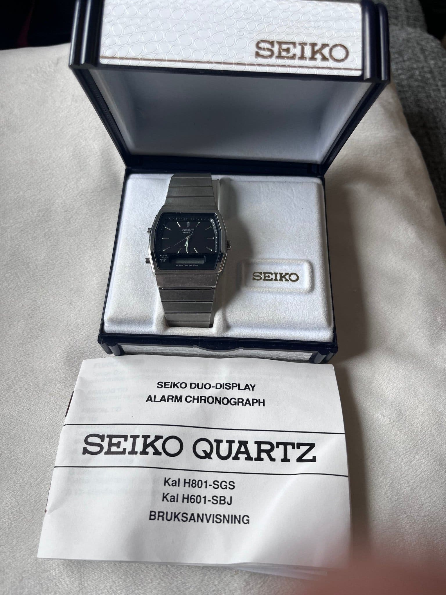 Seiko Quartz Alarm Chronograph Duo-Display | Köp på Tradera (699347822)