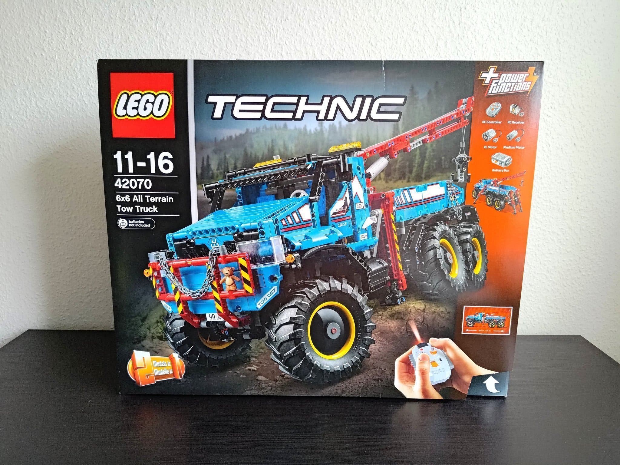 LEGO 42070 Technic 6x6 All Terrain Tow Truck *O.. | Köp på Tradera ...