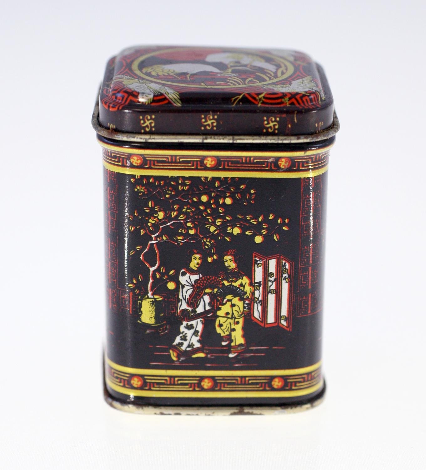 Vintage British tin circa 1970s-oriental design.. | Köp på Tradera ...