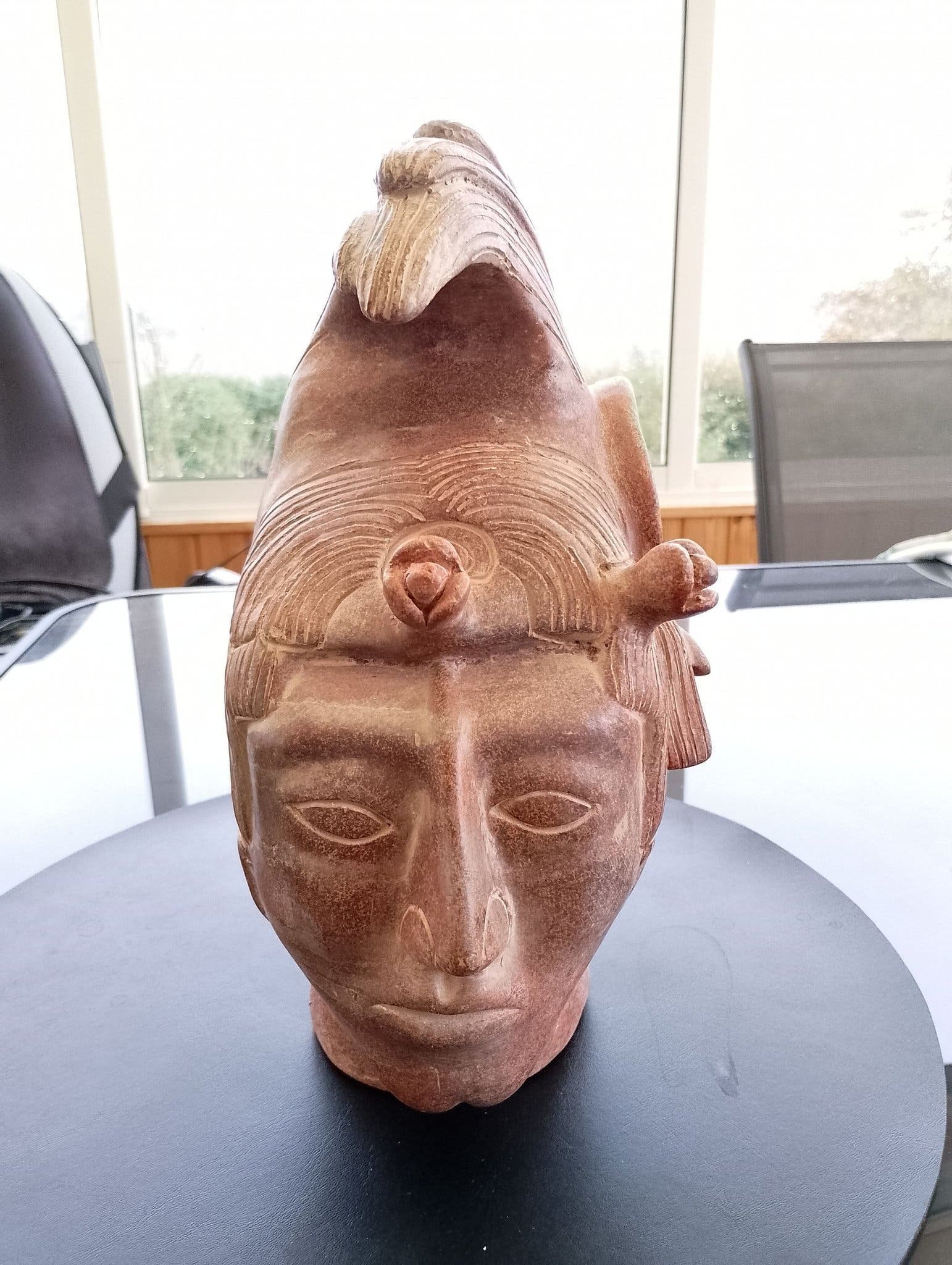 Se produkter som liknar Skulptur av Maya-inspirerat h.. på Tradera ...