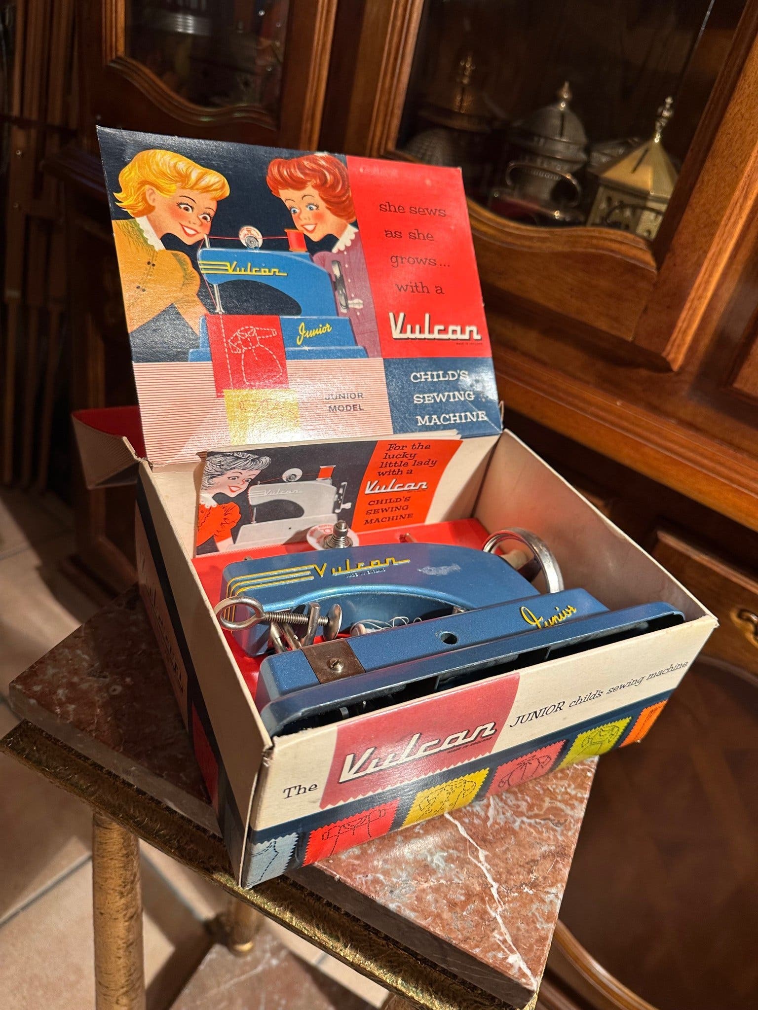 Vintage BEAUTIFUL 40's Blue VULCAN Junior Child.. | Köp på Tradera ...