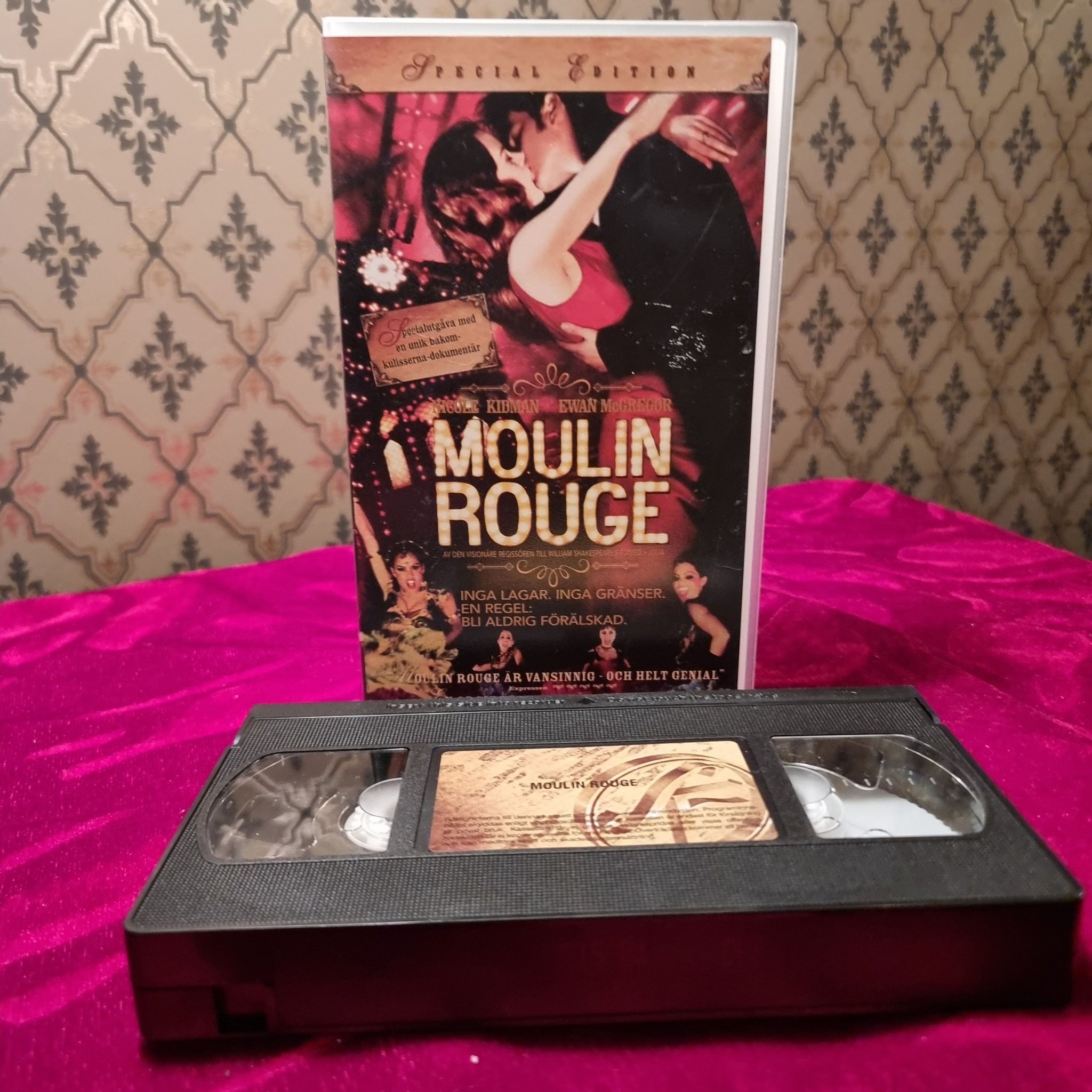 Moulin Rouge! VHS | Köp på Tradera (693290264)