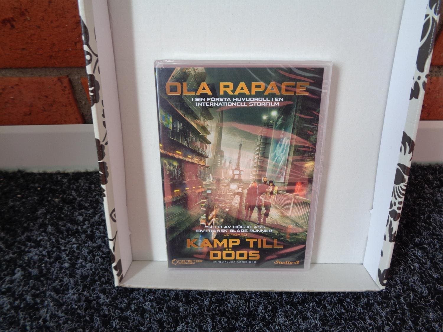 Se produkter som liknar DVD-KAMP TILL DÖDS *Ola Rapac.. på Tradera ...