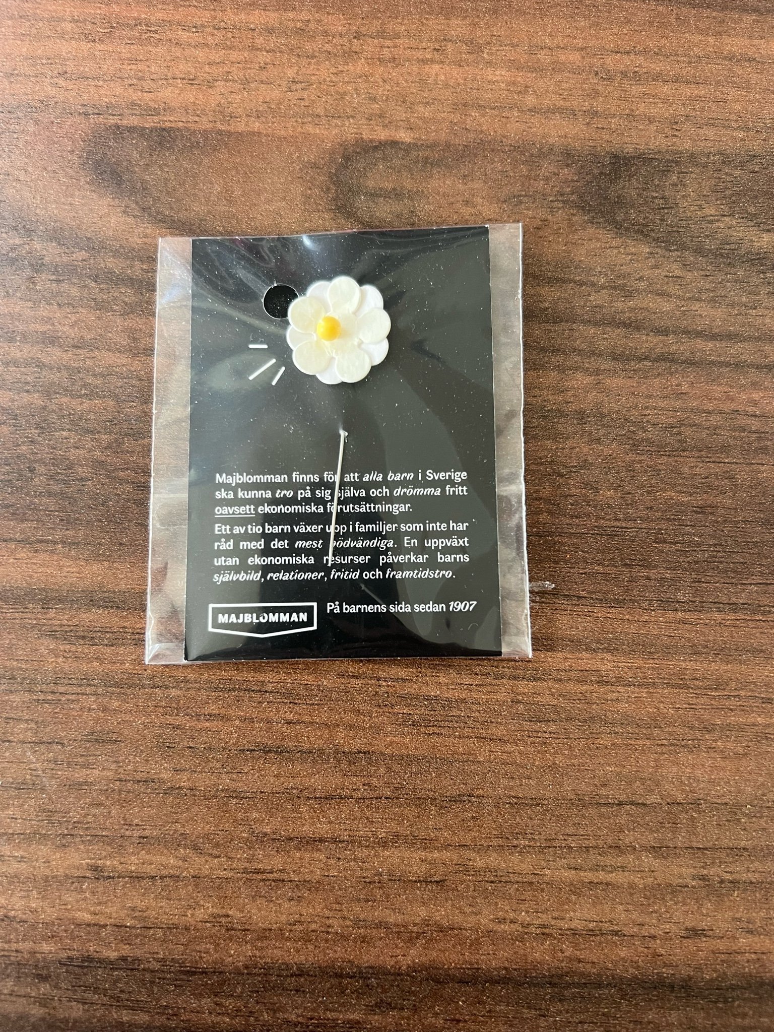 Majblomma helt ny i förpackning 2022 vit | Köp på Tradera (635526219)