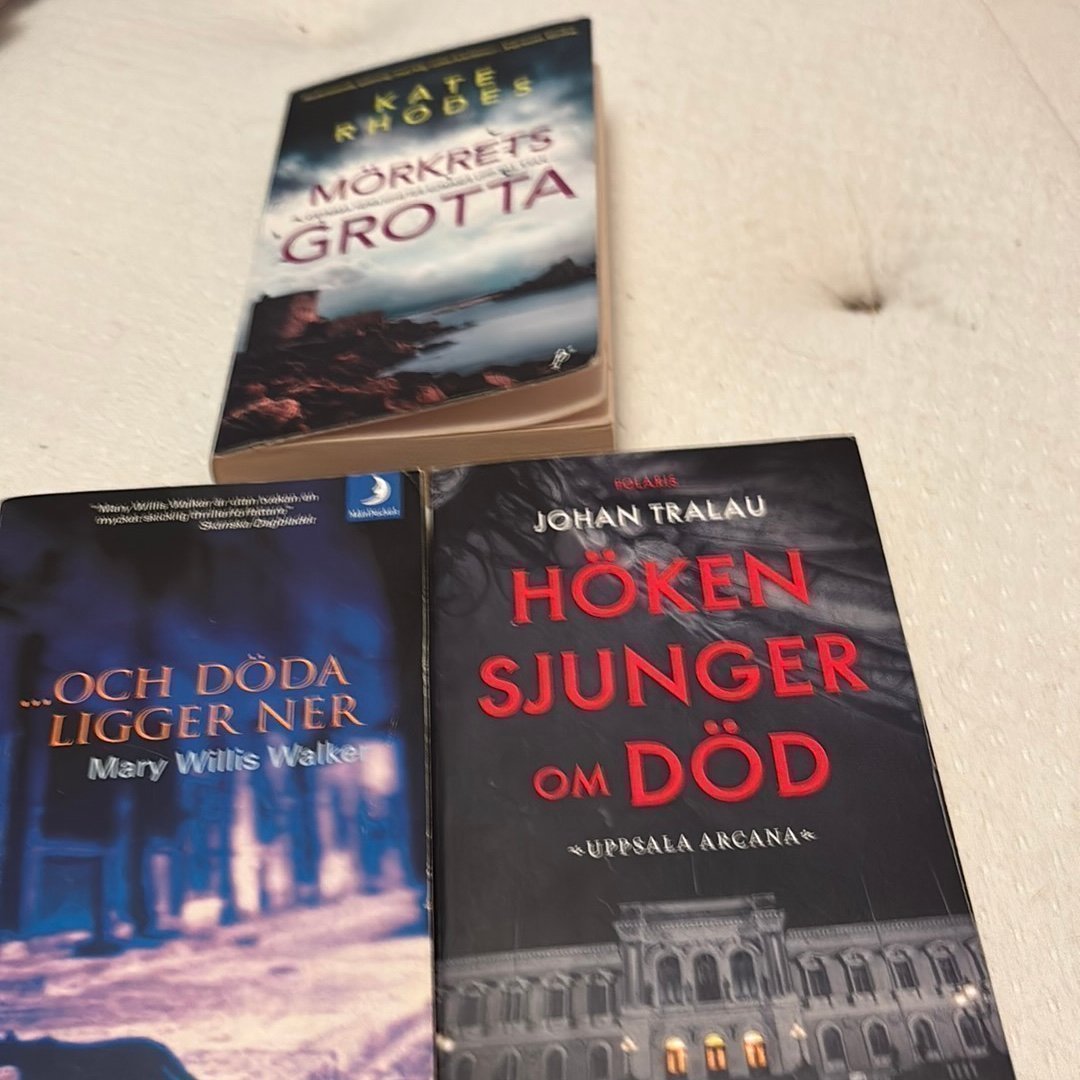 Bokpaket: Mörkrets Grotta av Kate Rhodes, ...Oc.. | Köp på Tradera ...